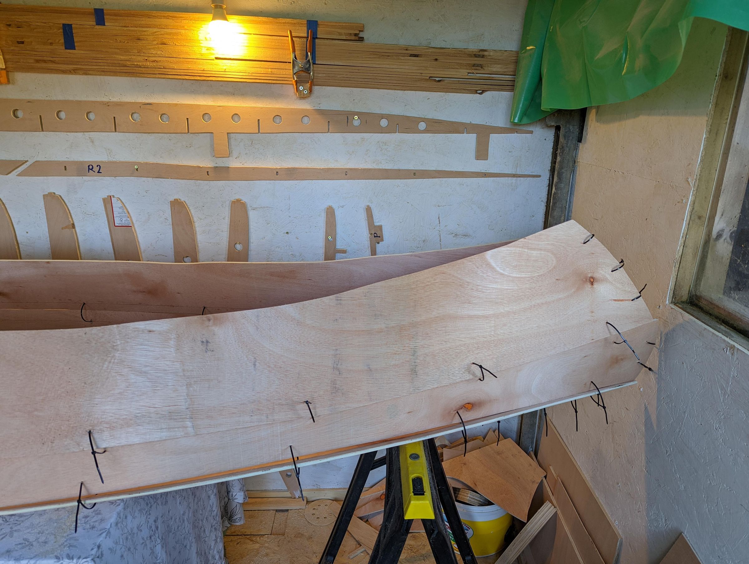 Stitch and Glue Canoe With Cedar Strip Top : 10 Steps (with Pictures ...