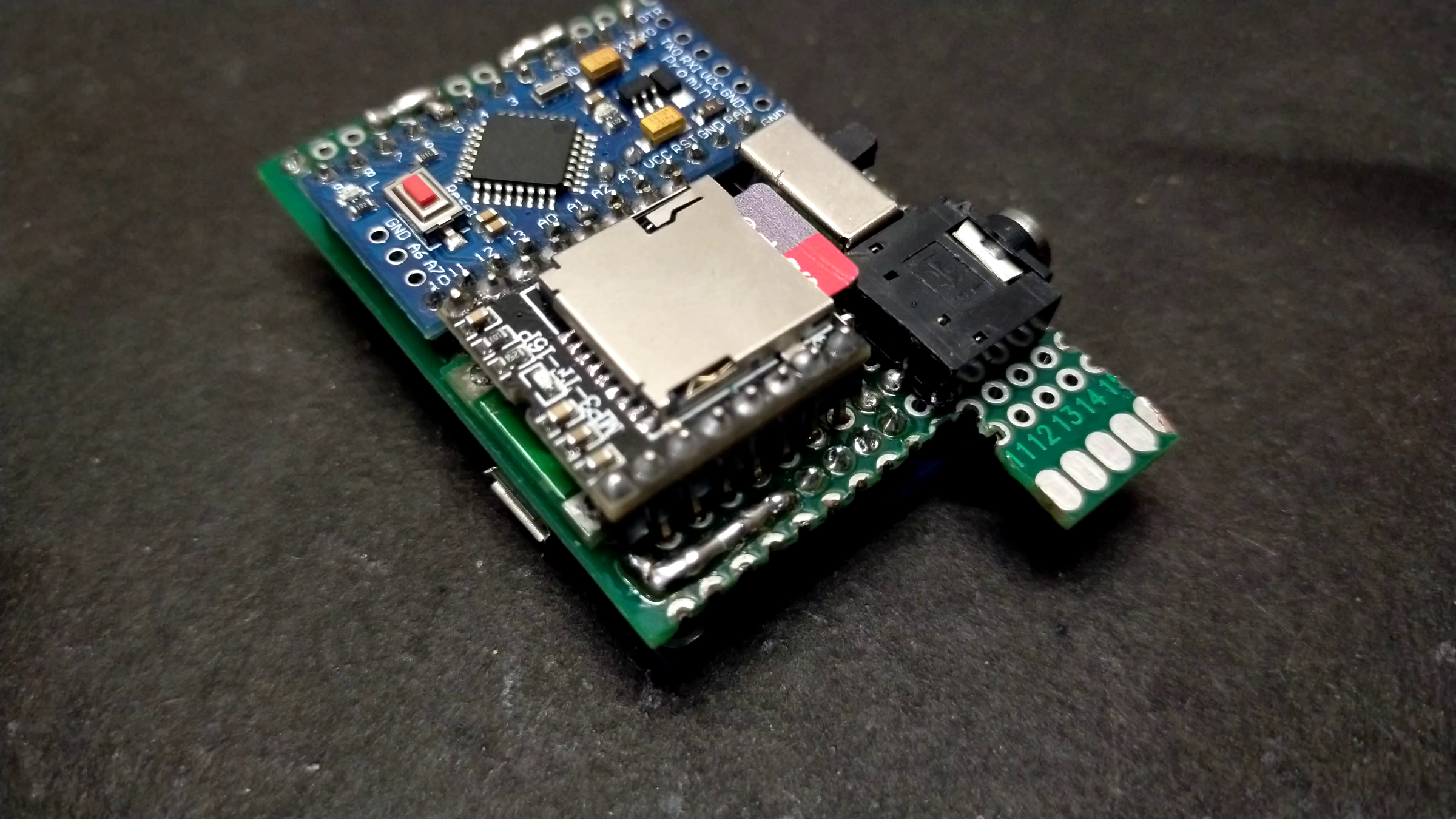 Arduino Retro Style MP3 Player! : 9 Steps (with Pictures) - Instructables