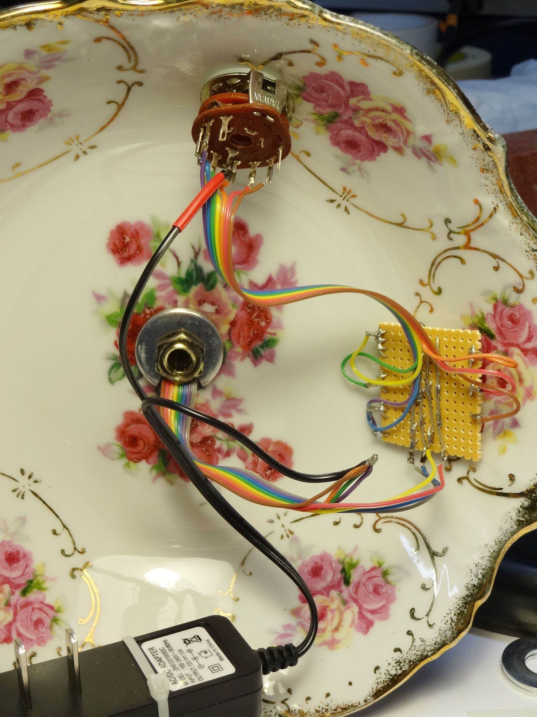 Tea Cup Lamp, Coffee Cup Lamp : 13 Steps (with Pictures) - Instructables