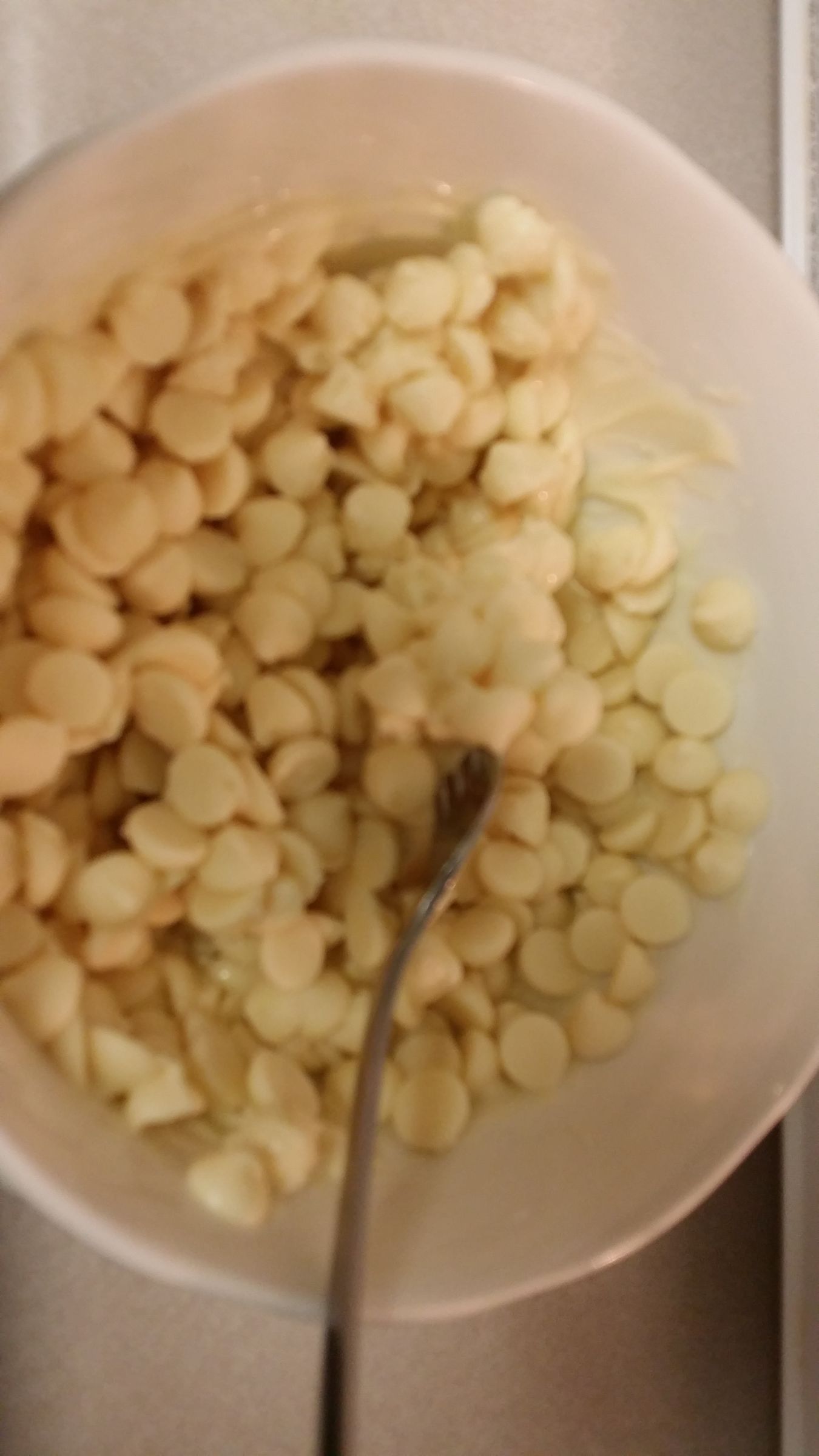 White Chocolate Bones! : 4 Steps (with Pictures) - Instructables
