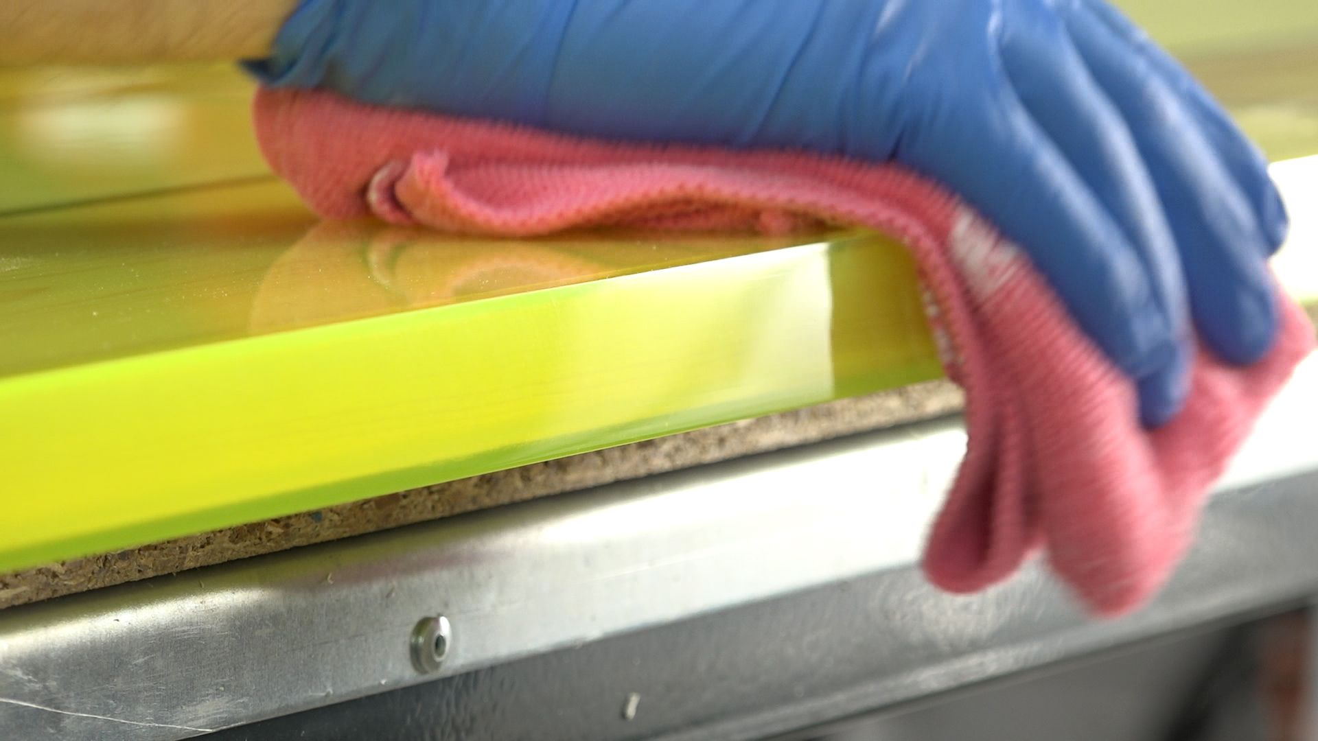 DIY RESIN PLANK TABLE - How to Make Your Own Using GlassCast® 3 Clear ...