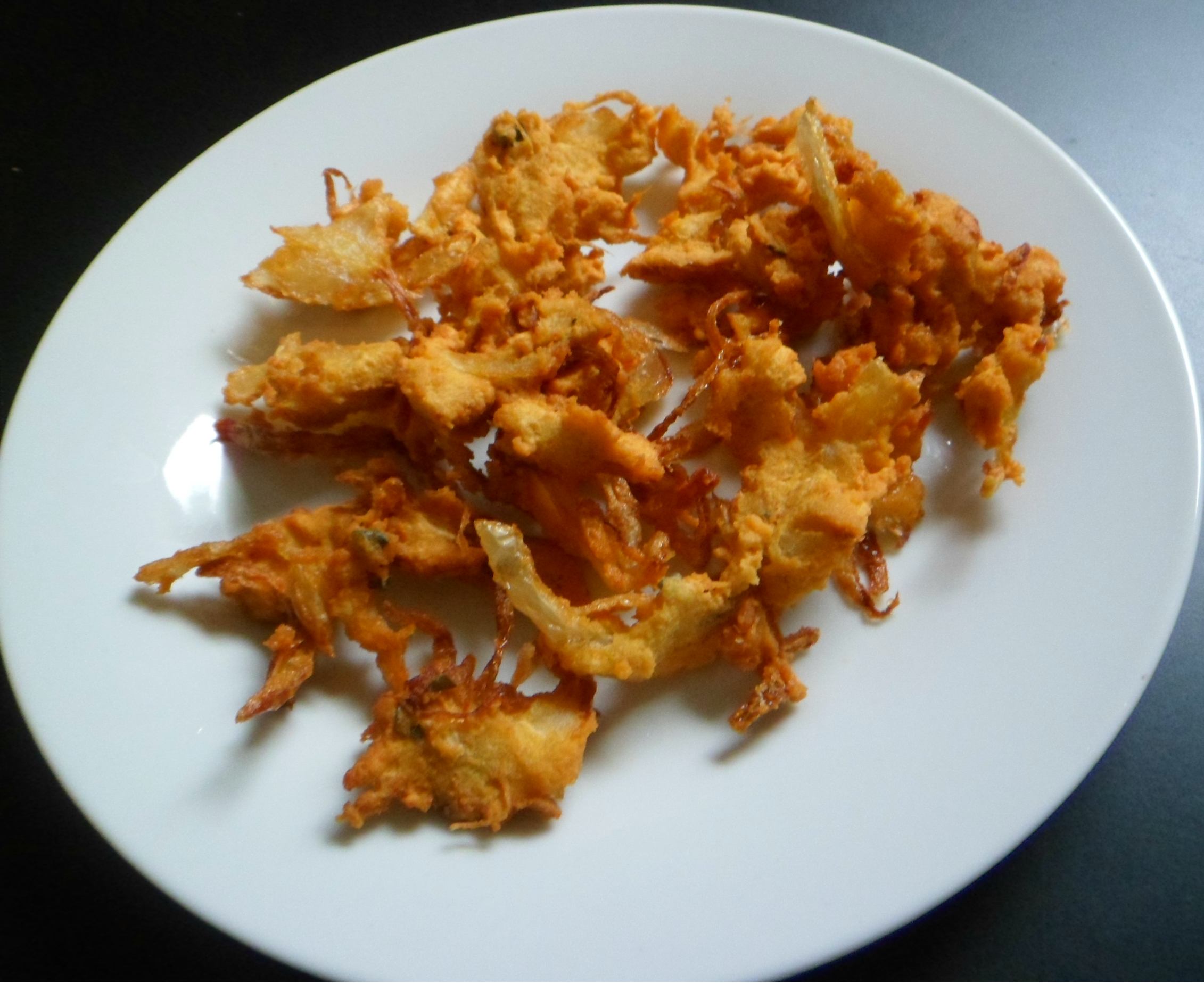 Onion Pakoda : 8 Steps (with Pictures) - Instructables