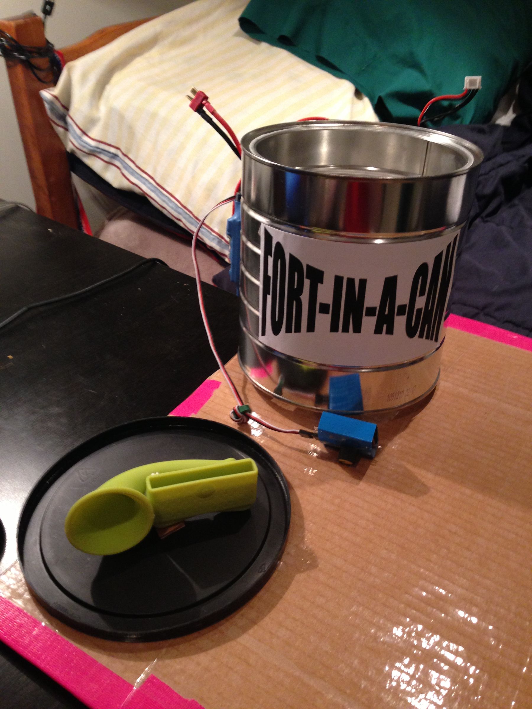 Portable Fort-in-a-Can : 6 Steps (with Pictures) - Instructables