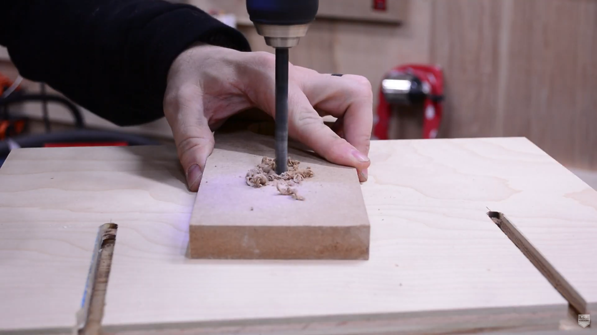 How to Build a Portable Router Table | DIY Woodworking Shop Project ...