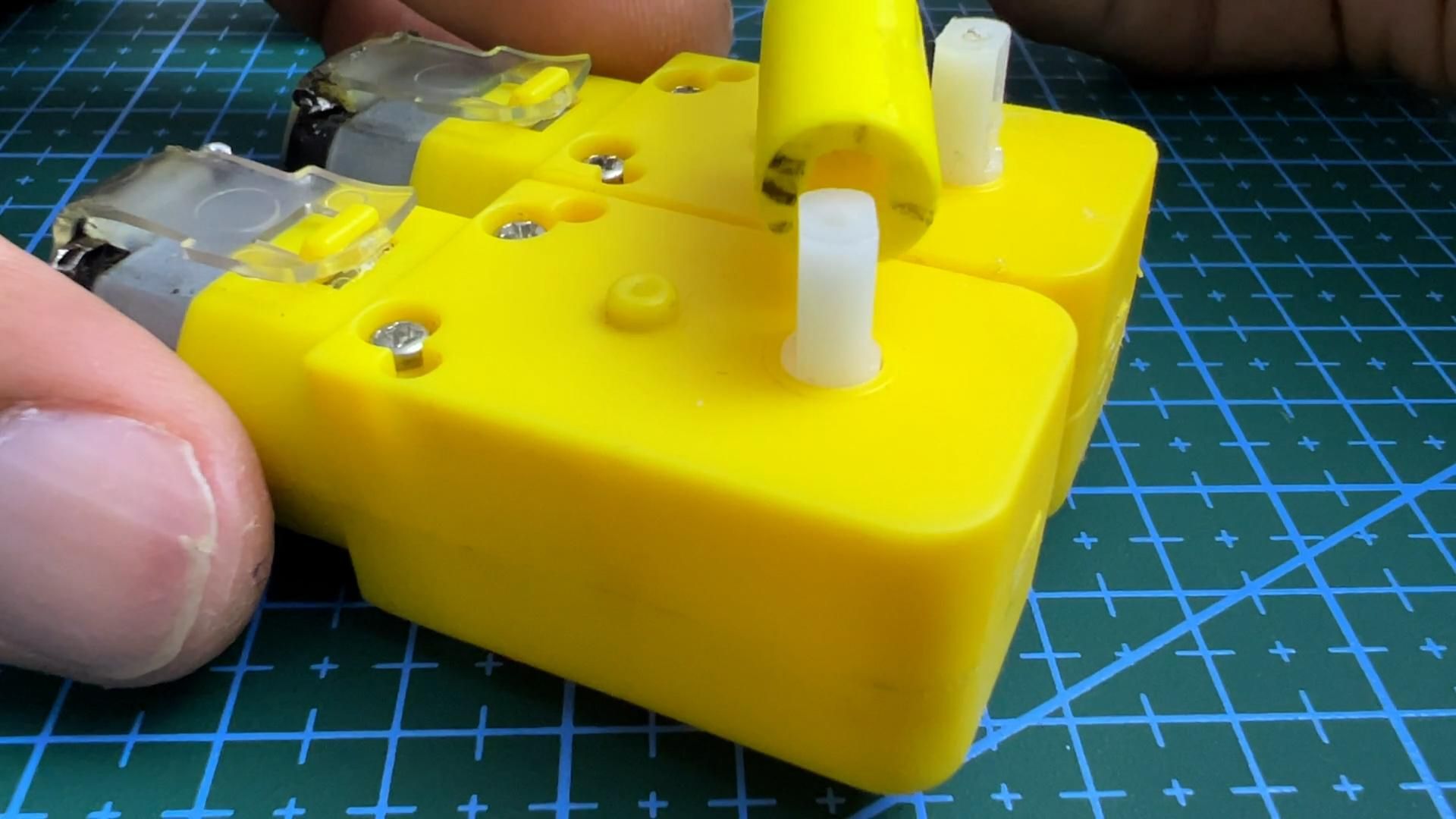 High Powerful Linear Actuator : 7 Steps - Instructables