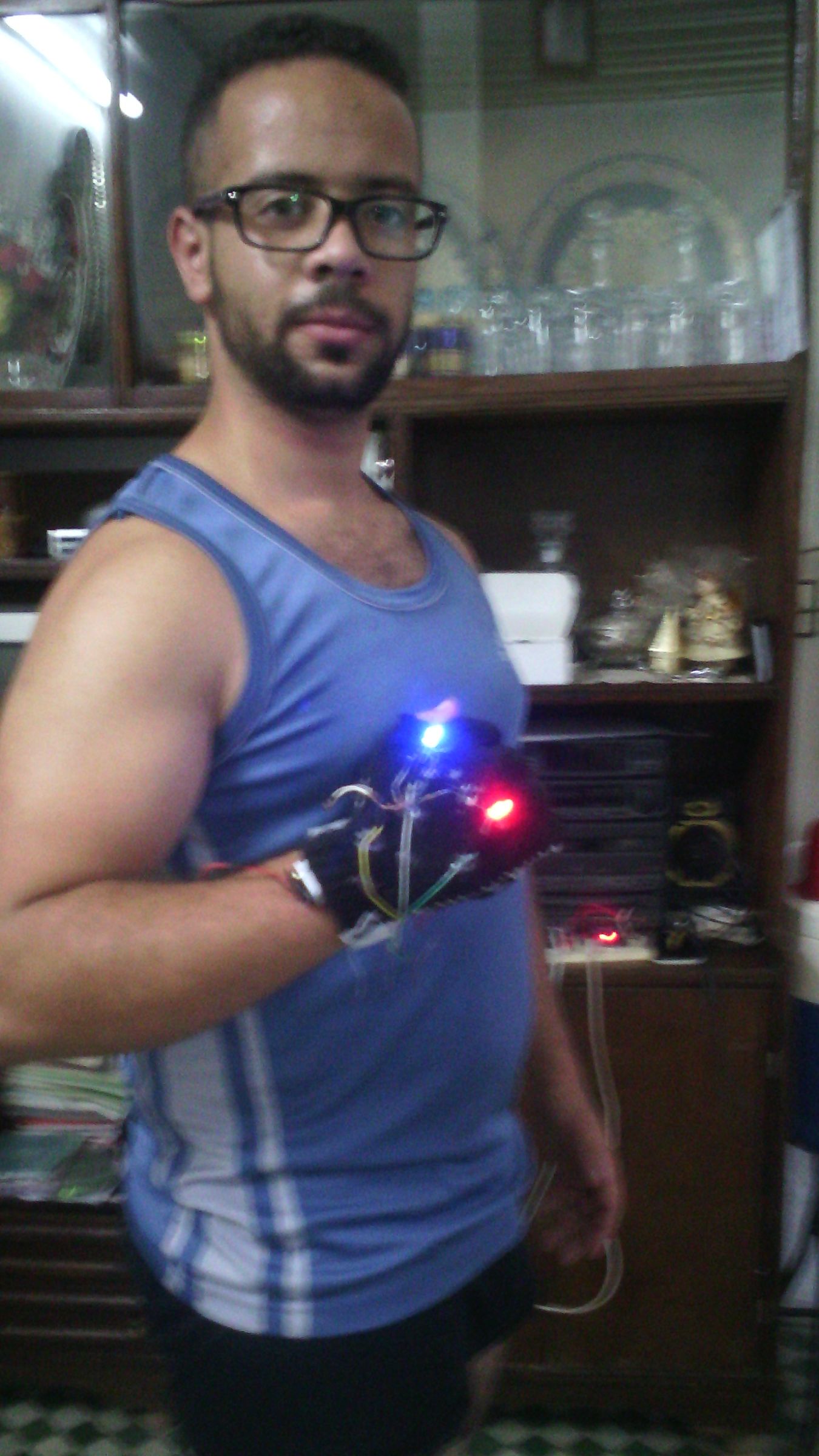 Read Hand Gestures Using Arduino : 6 Steps - Instructables