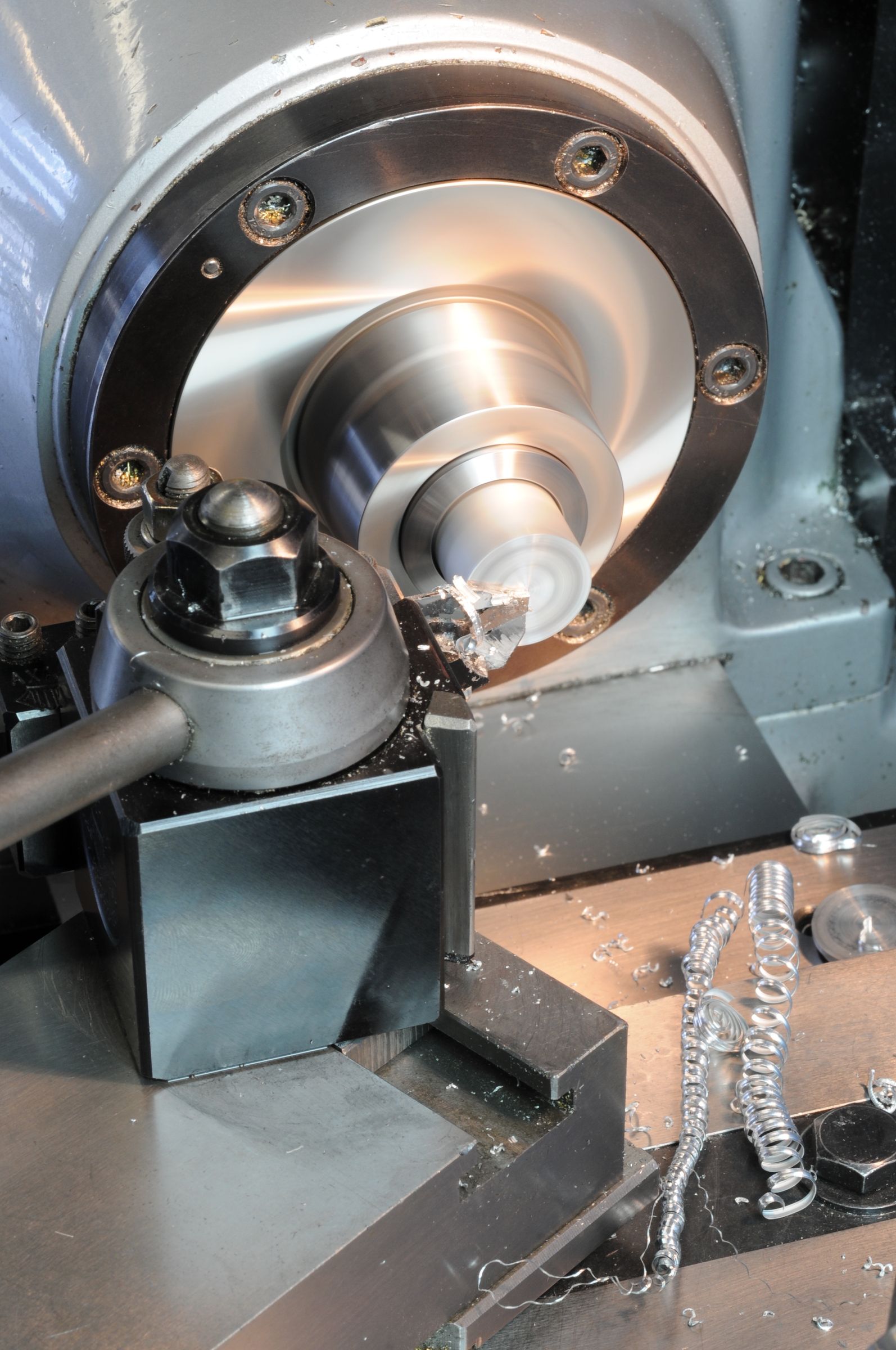 Pier 9 Guides: Using Sandvik Tooling on the Sharp Lathe : 15 Steps ...
