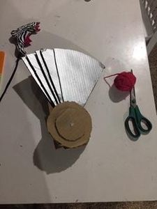 Big Cardboard Expandable Shield : 8 Steps - Instructables