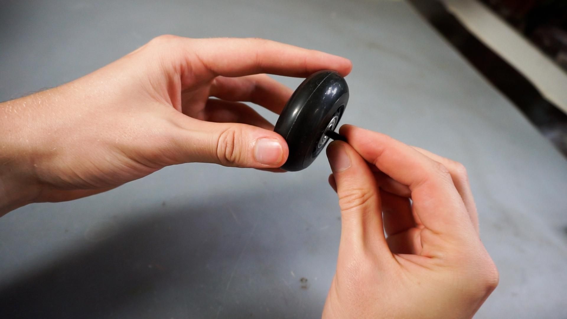 Standing Desk Monitor Wheel : 6 Steps (with Pictures) - Instructables