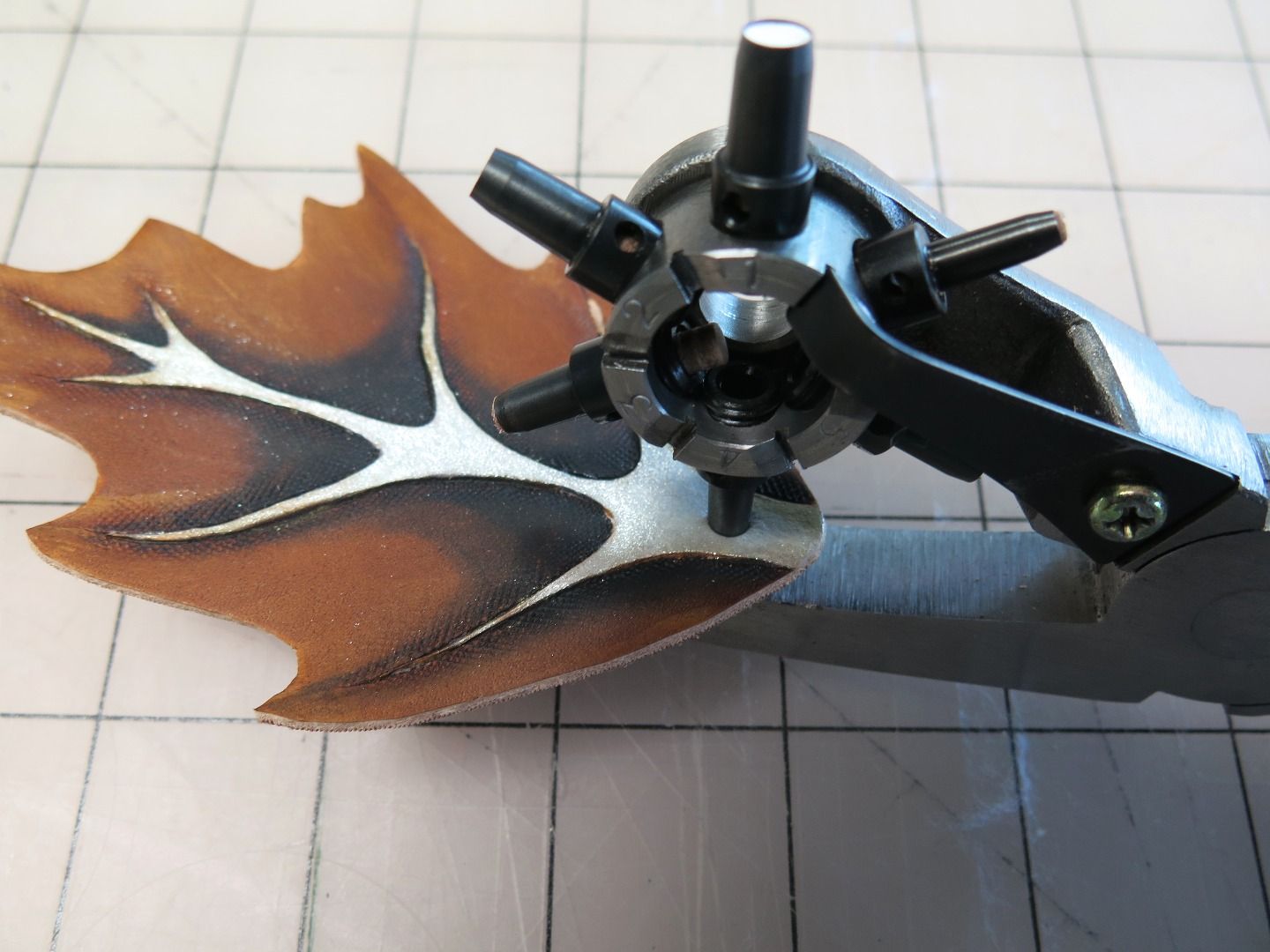 How to Be an Elf : 22 Steps (with Pictures) - Instructables