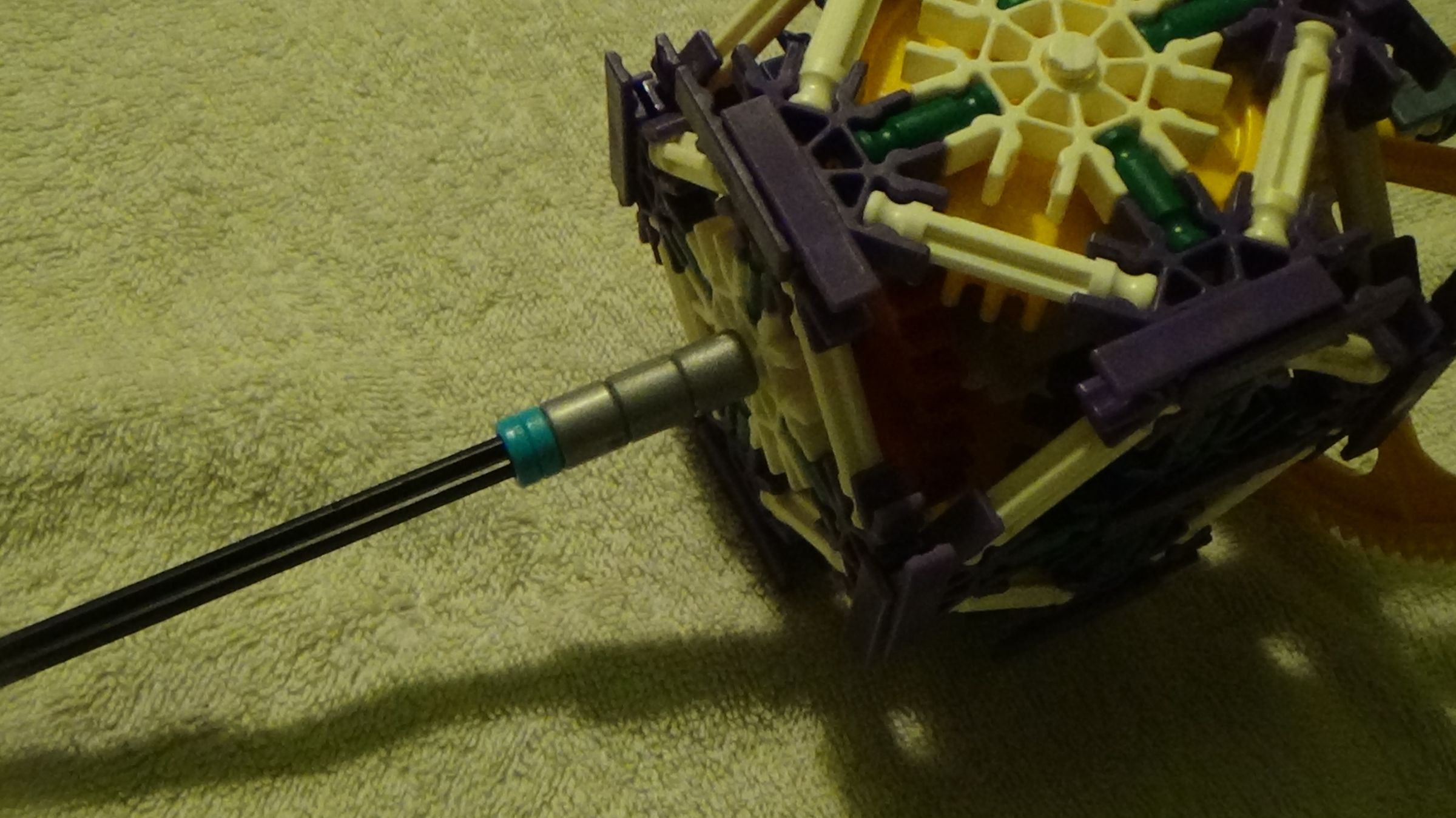 K'nex Flywheel Ball Launcher (by Austron) Instructions : 9 Steps ...