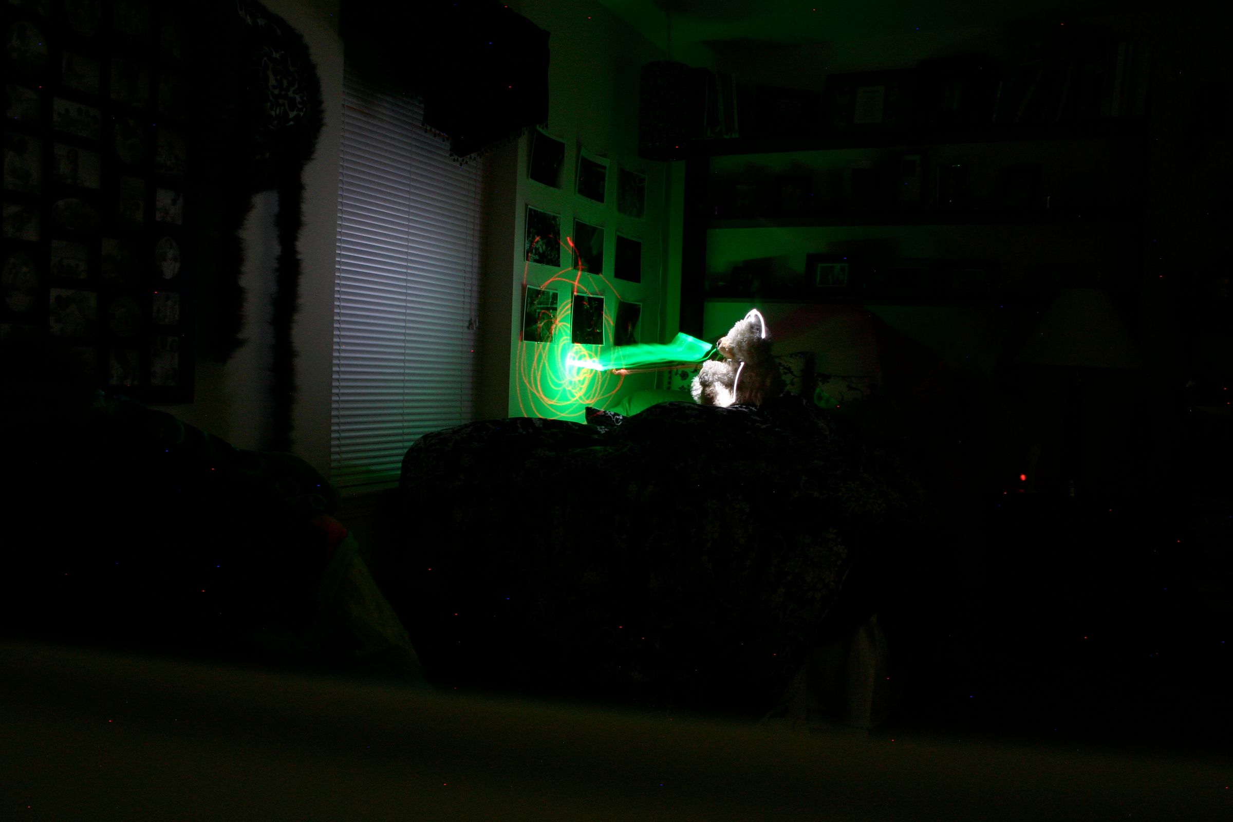 How to Create a Light Stop Motion Video : 4 Steps - Instructables