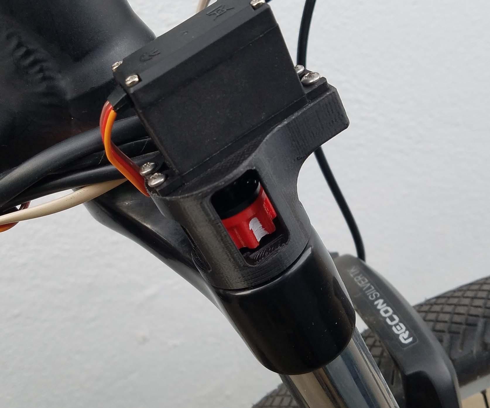 One Button Servo Suspension Lockout : 3 Steps - Instructables