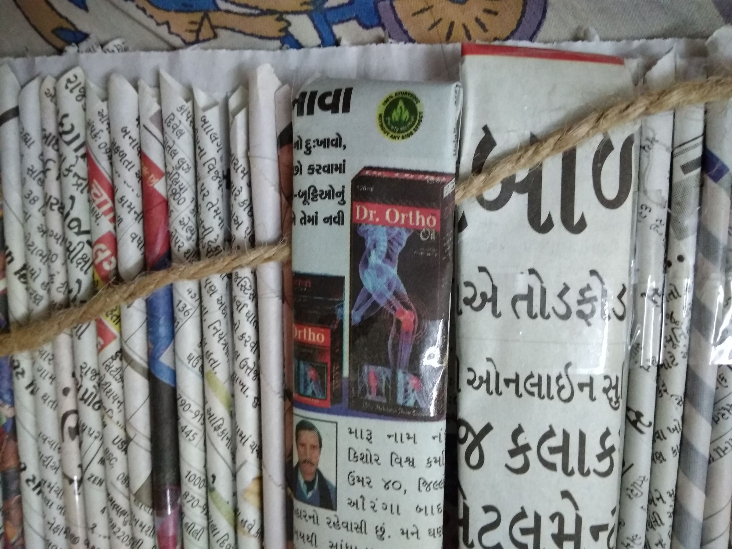 Paper Wearable Art From Newspaper - Instructables