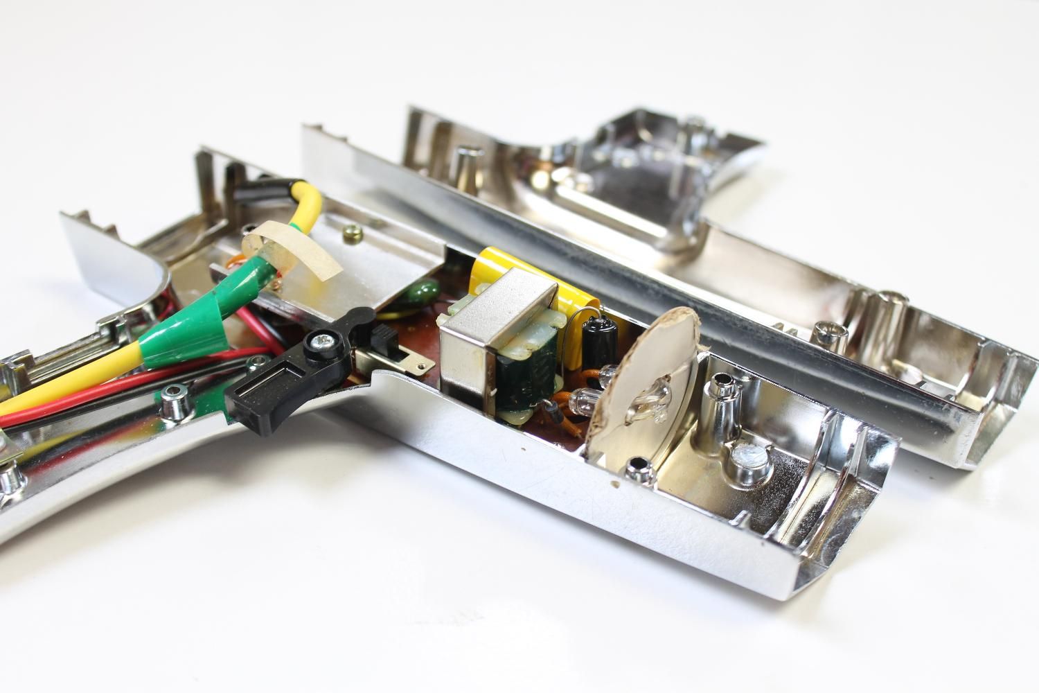 Build a Ray Gun With Sound Effects : 14 Steps (with Pictures ...