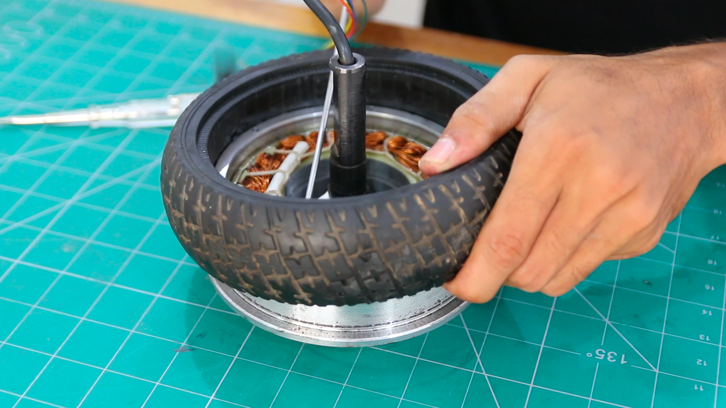 DIY Miniature Gasoline Generator : 10 Steps (with Pictures) - Instructables