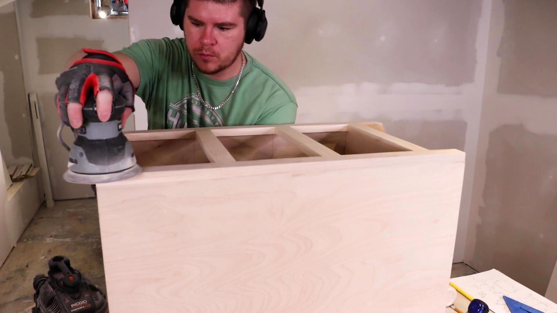 DIY Computer Desk | Cable Management, Storage, LED's : 13 Steps (with ...