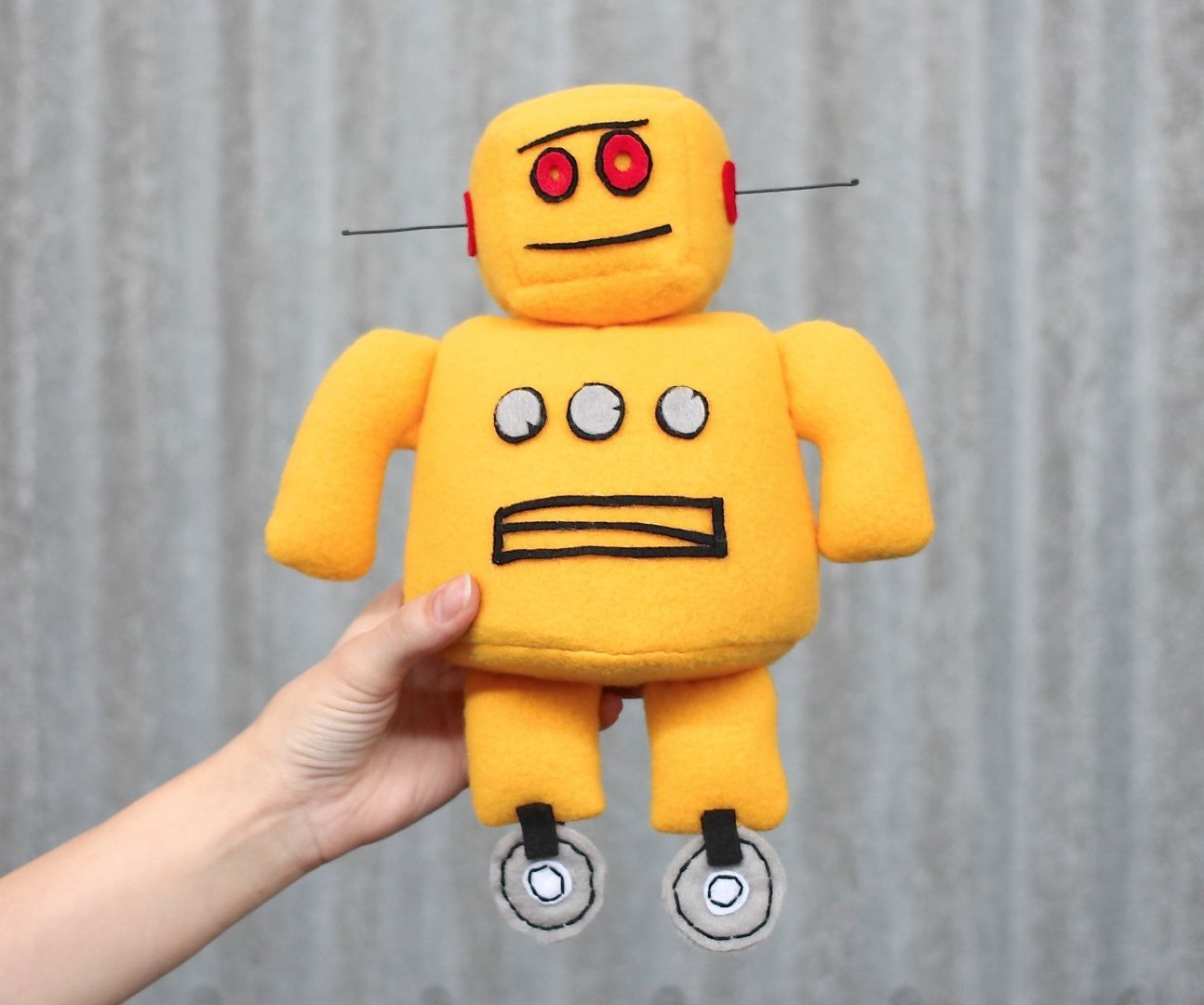 Sew Your Own Instructables Robot Plushie : 16 Steps (with Pictures ...