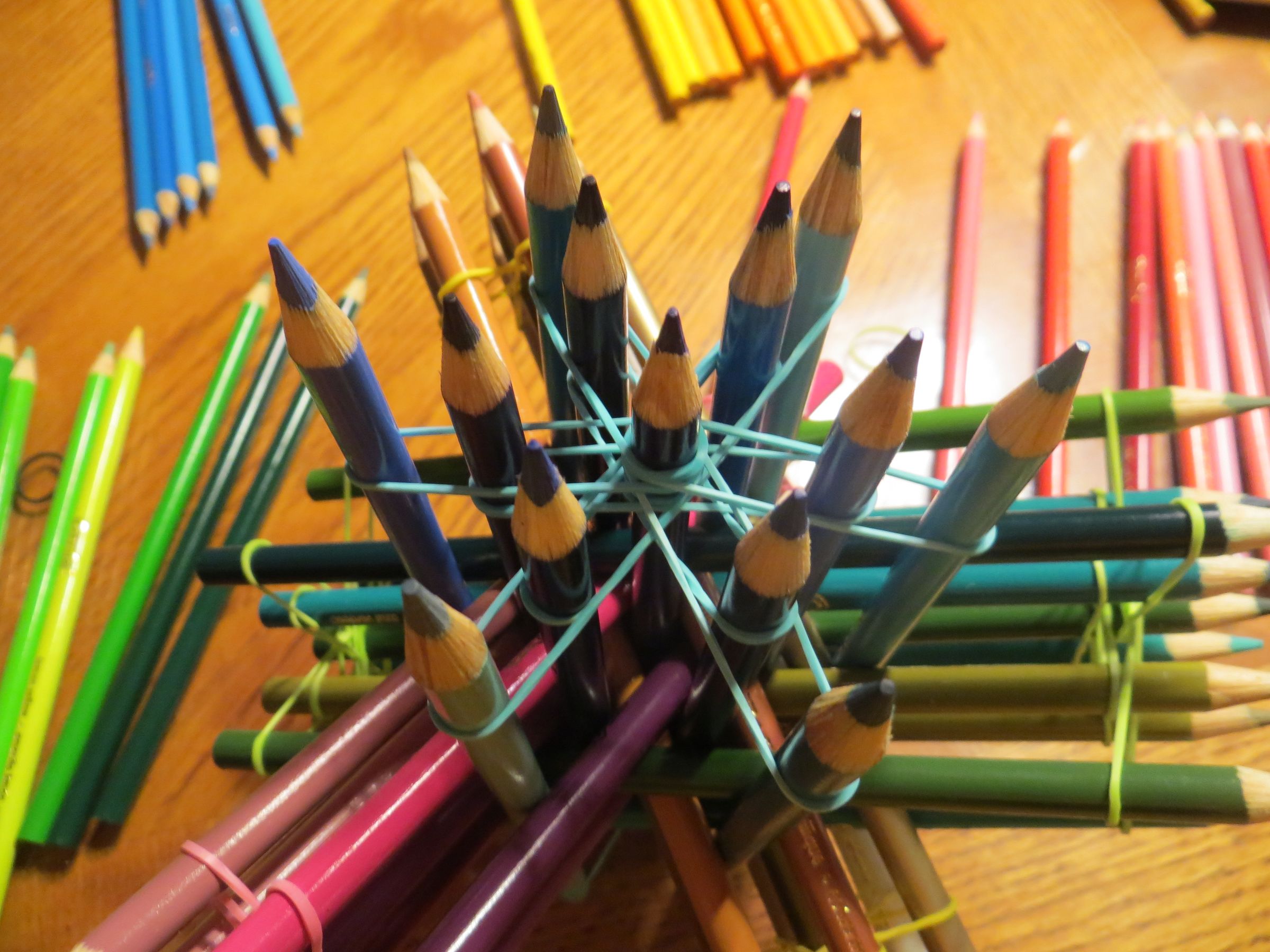 76 Pencil Sculpture : 5 Steps (with Pictures) - Instructables