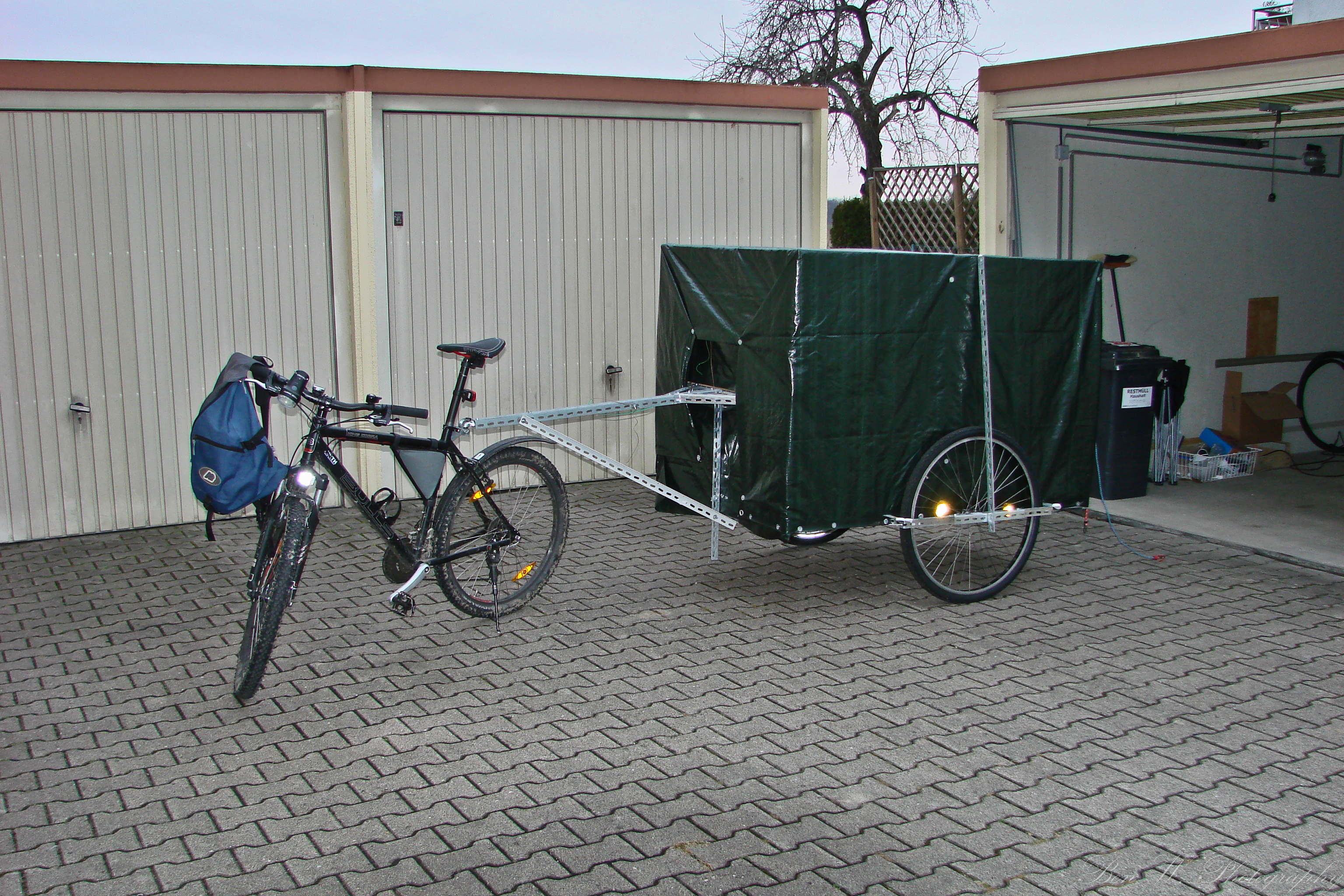 Bike Trailer That Fits Almost Anything ! :D - Instructables