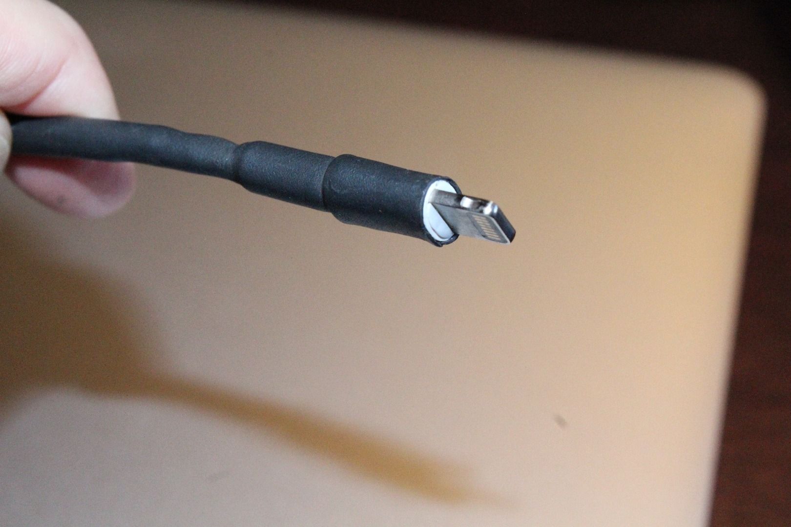 Fix a Frayed IPhone Cable With Adhesive-Lined Heat-Shrink Tubing : 4 ...