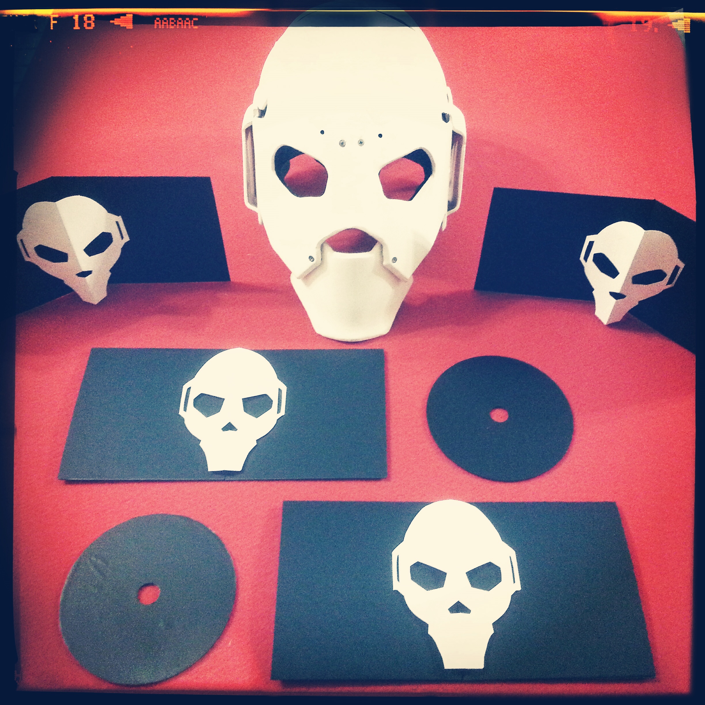 DJ Helmet/Mask : 4 Steps - Instructables