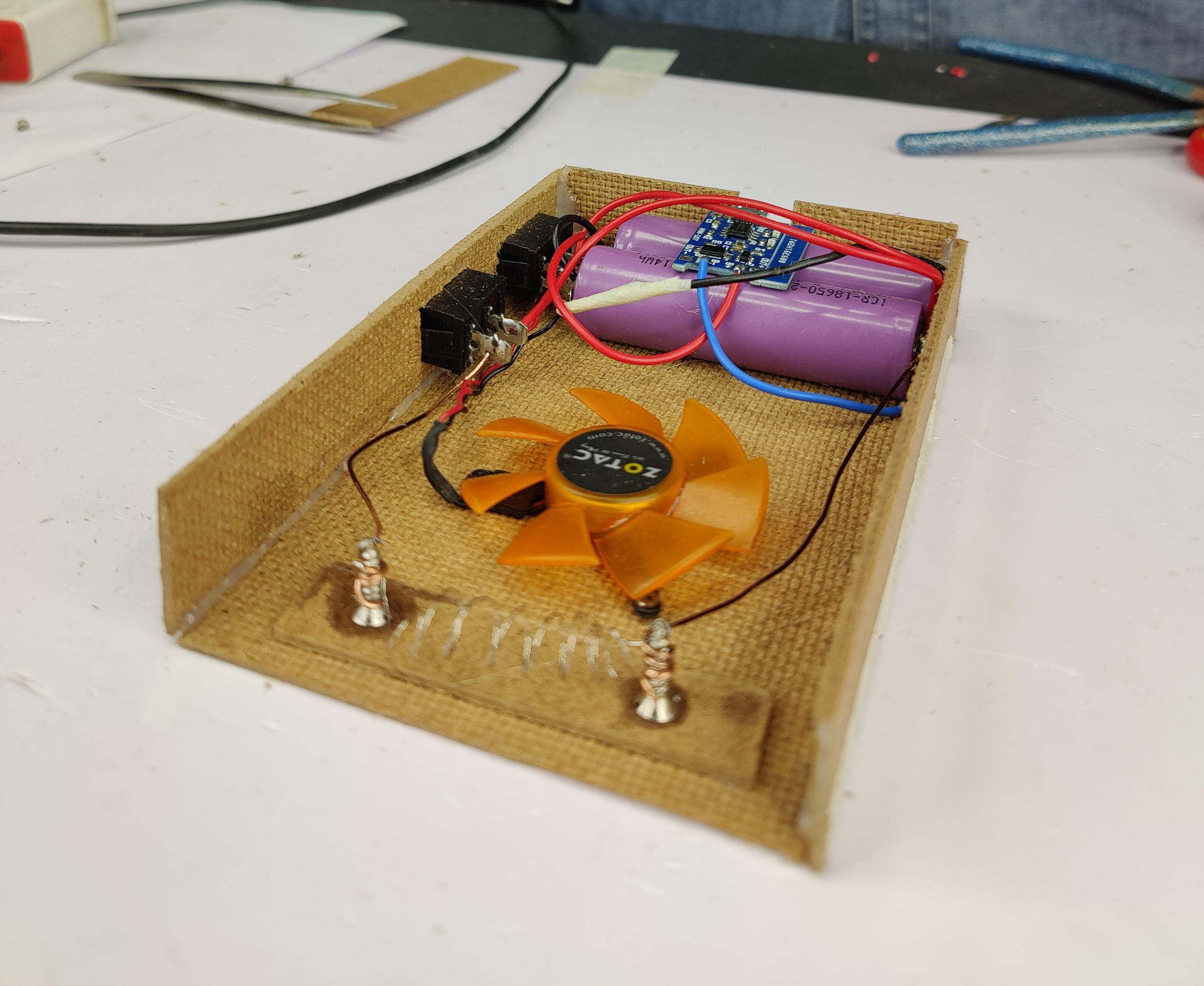 Warmee - Safe Heat Anywhere (Portable Pocket Heater) : 5 Steps (with Pictures) - Instructables