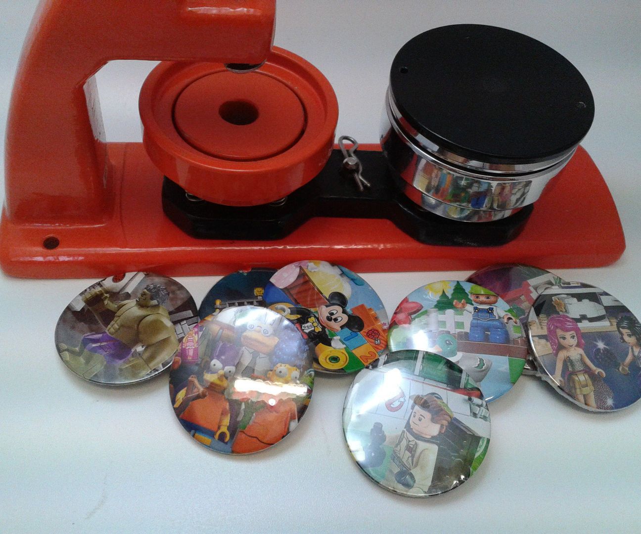 Lego Badges - How to Use a Badge/button Maker : 4 Steps (with Pictures ...