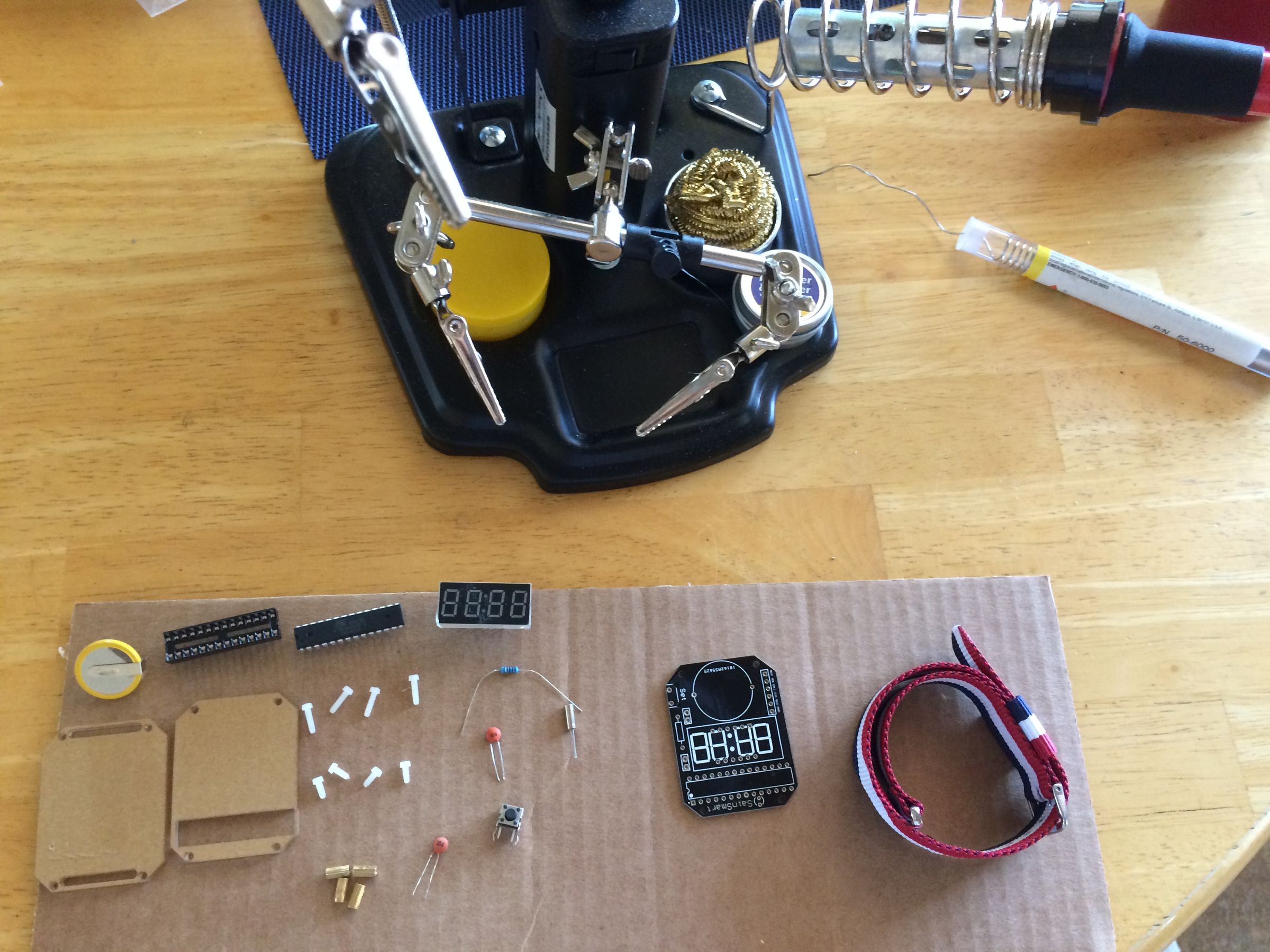 How to Make a Digital Watch : 10 Steps (with Pictures) - Instructables