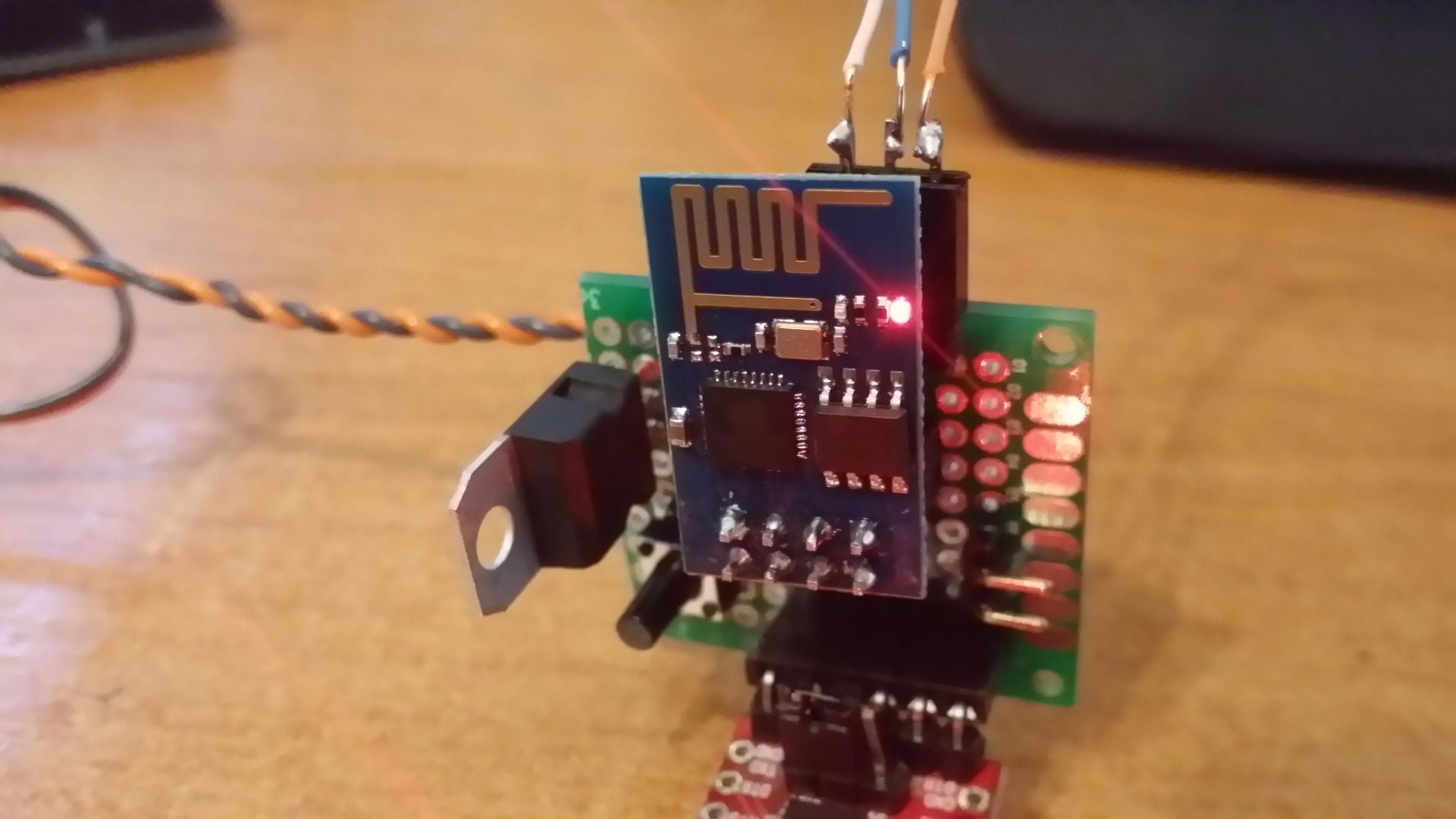 Low Cost WIFI Temperature (DS18B20) Data Logger Based on ESP8266 With Connectivity to Thingspeak ...