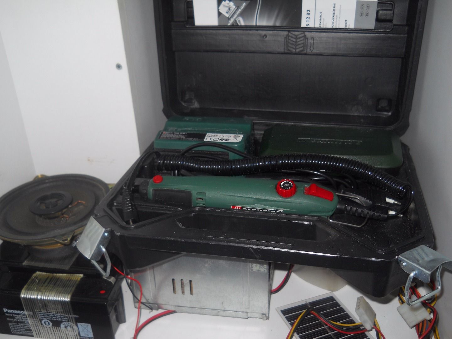 Make a One Desk Electronics Lab (in a Small Place, for Beginners) : 17 ...