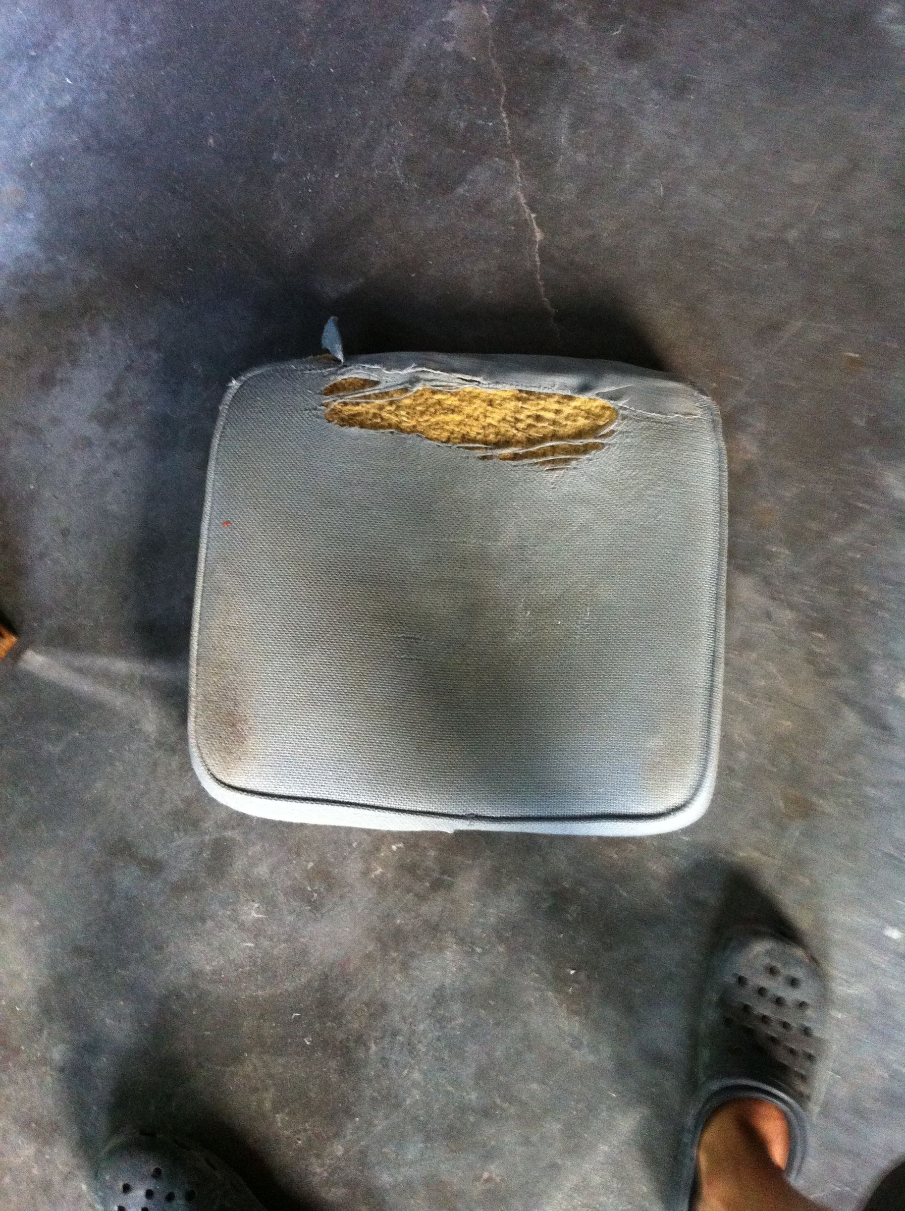 Restoring an Old Computer Chair : 4 Steps - Instructables