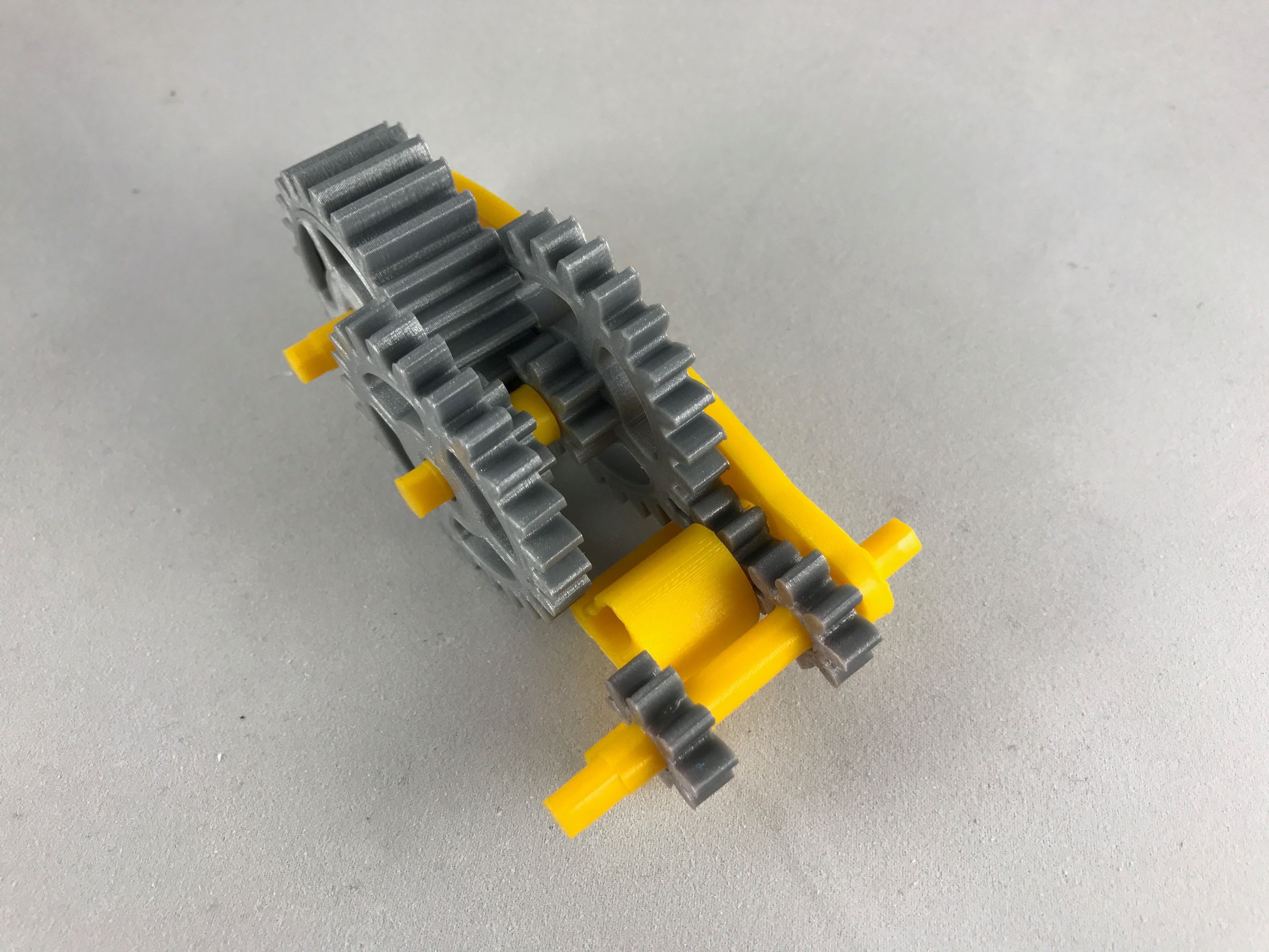 Tabletop Pull Back Tri-Mode Spring Motor Rolling Chassis : 6 Steps ...