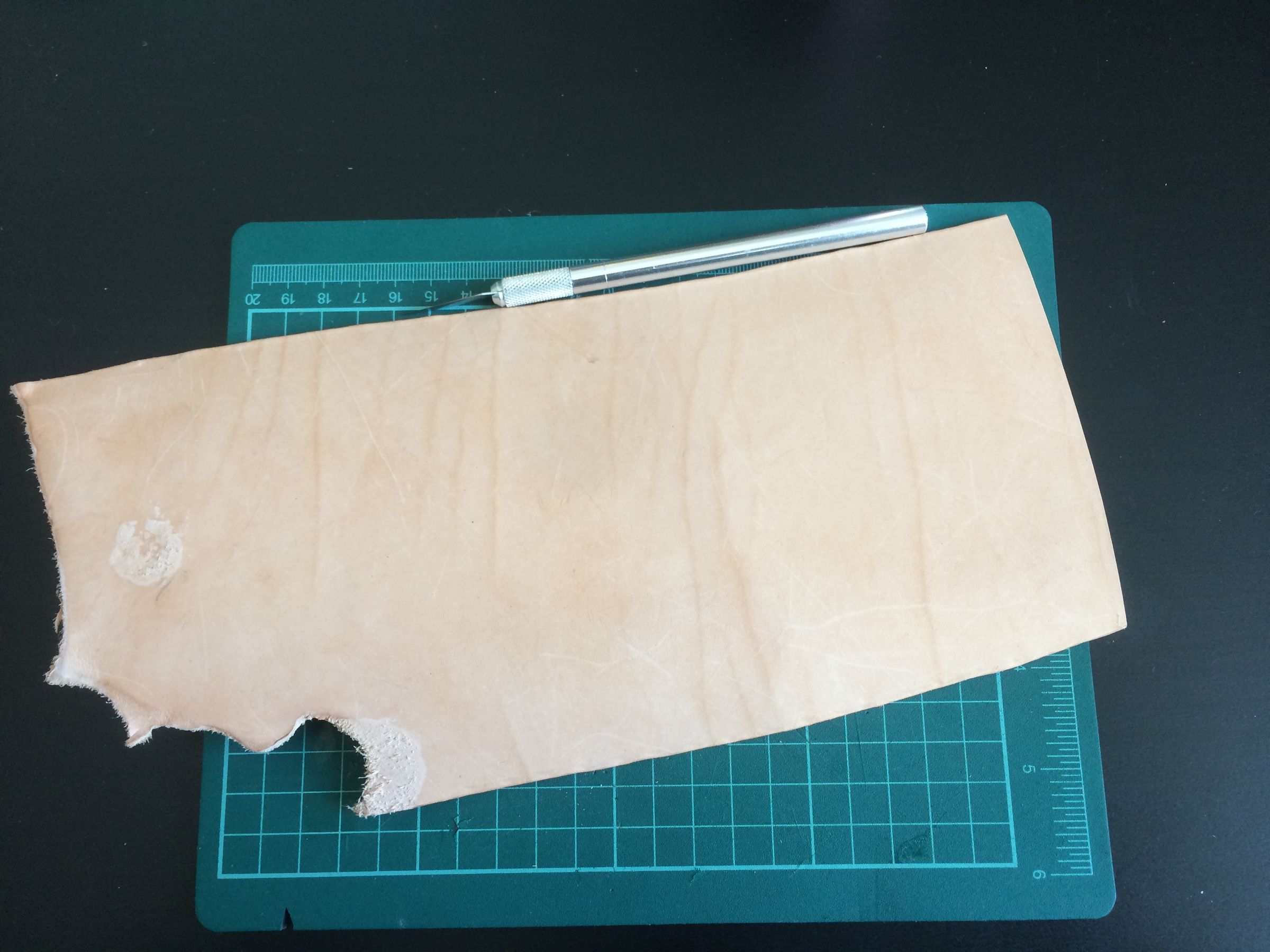 Leather Dice Tube : 15 Steps (with Pictures) - Instructables