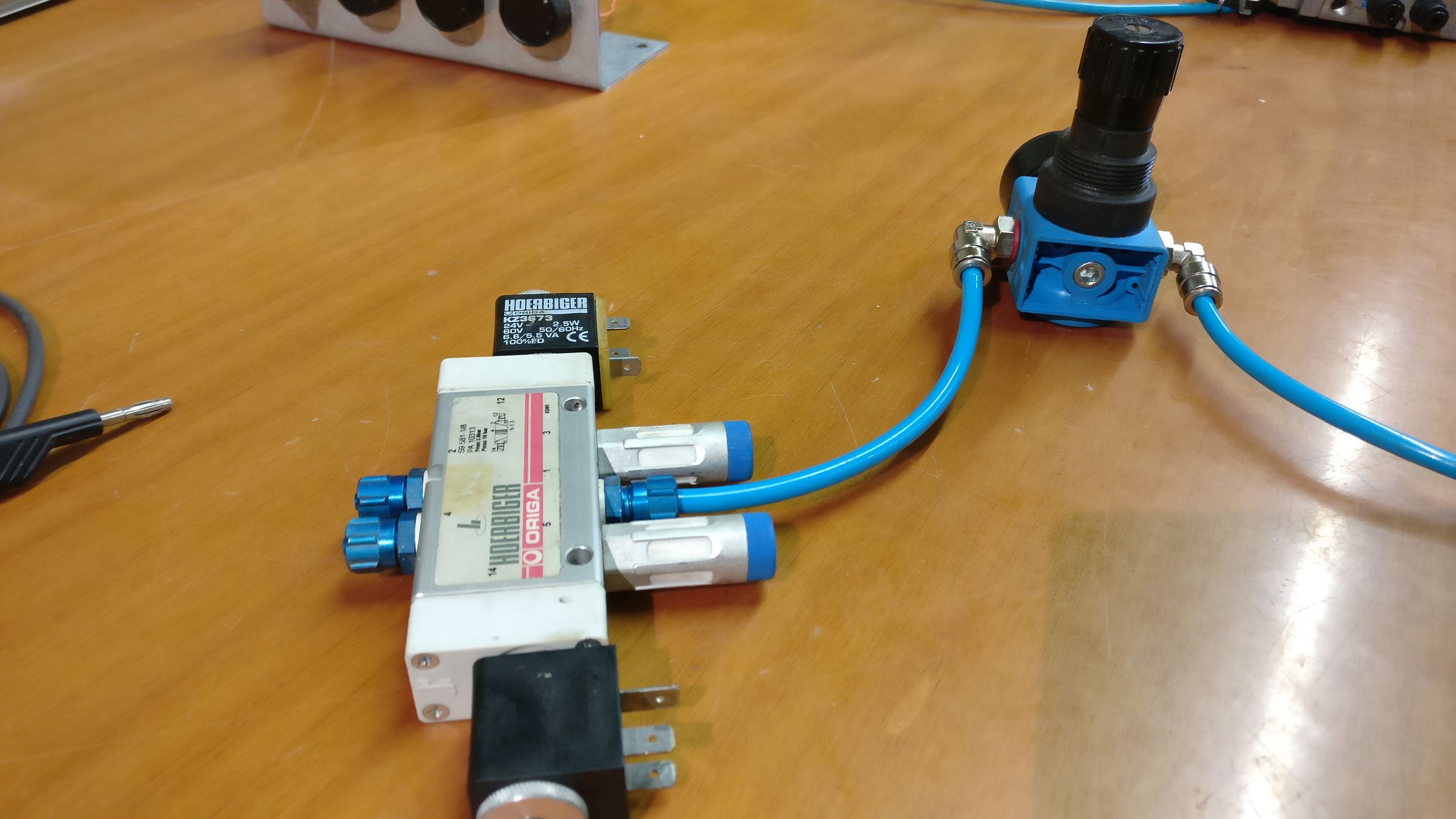 Pneumatic Camera Slider : 9 Steps (with Pictures) - Instructables