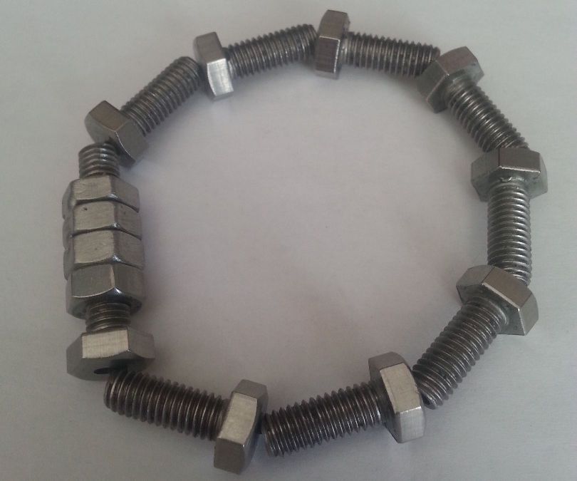 Bolt Bracelet : 4 Steps - Instructables