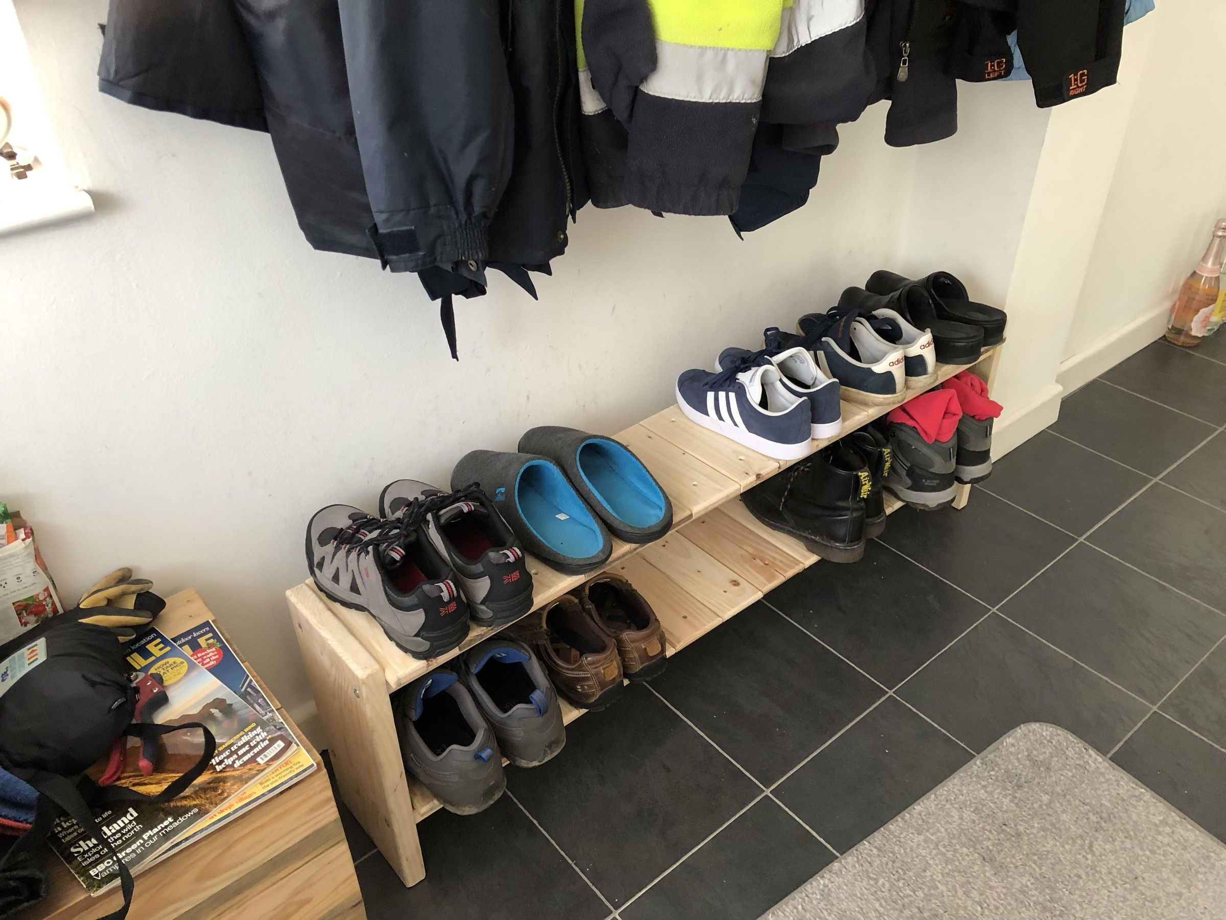Scaffolding Board and Pallet Wood Rustic Shoe Rack in a Day : 3 Steps ...