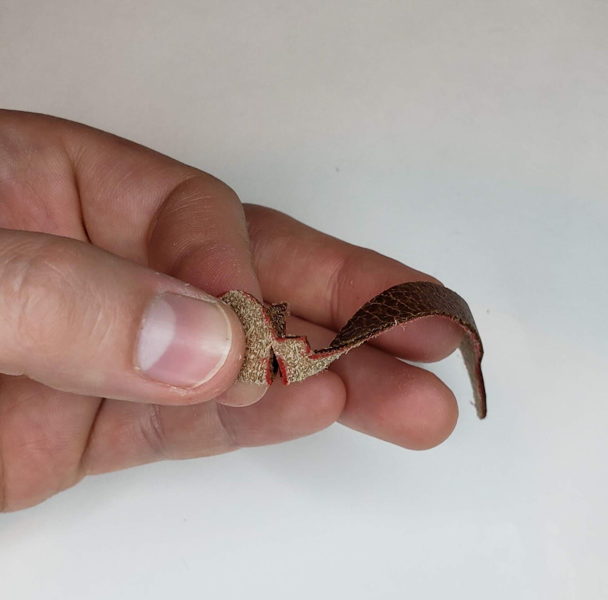 Leather Heart Ring (With Customizable Template) : 4 Steps (with ...