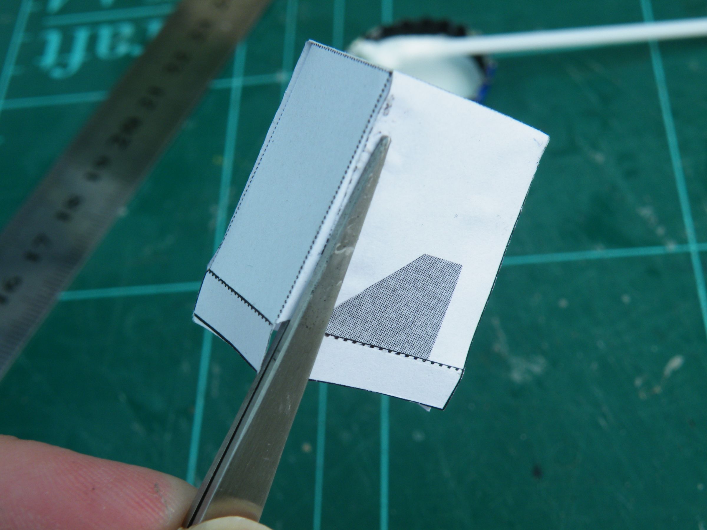 Paper Castle : 12 Steps (with Pictures) - Instructables