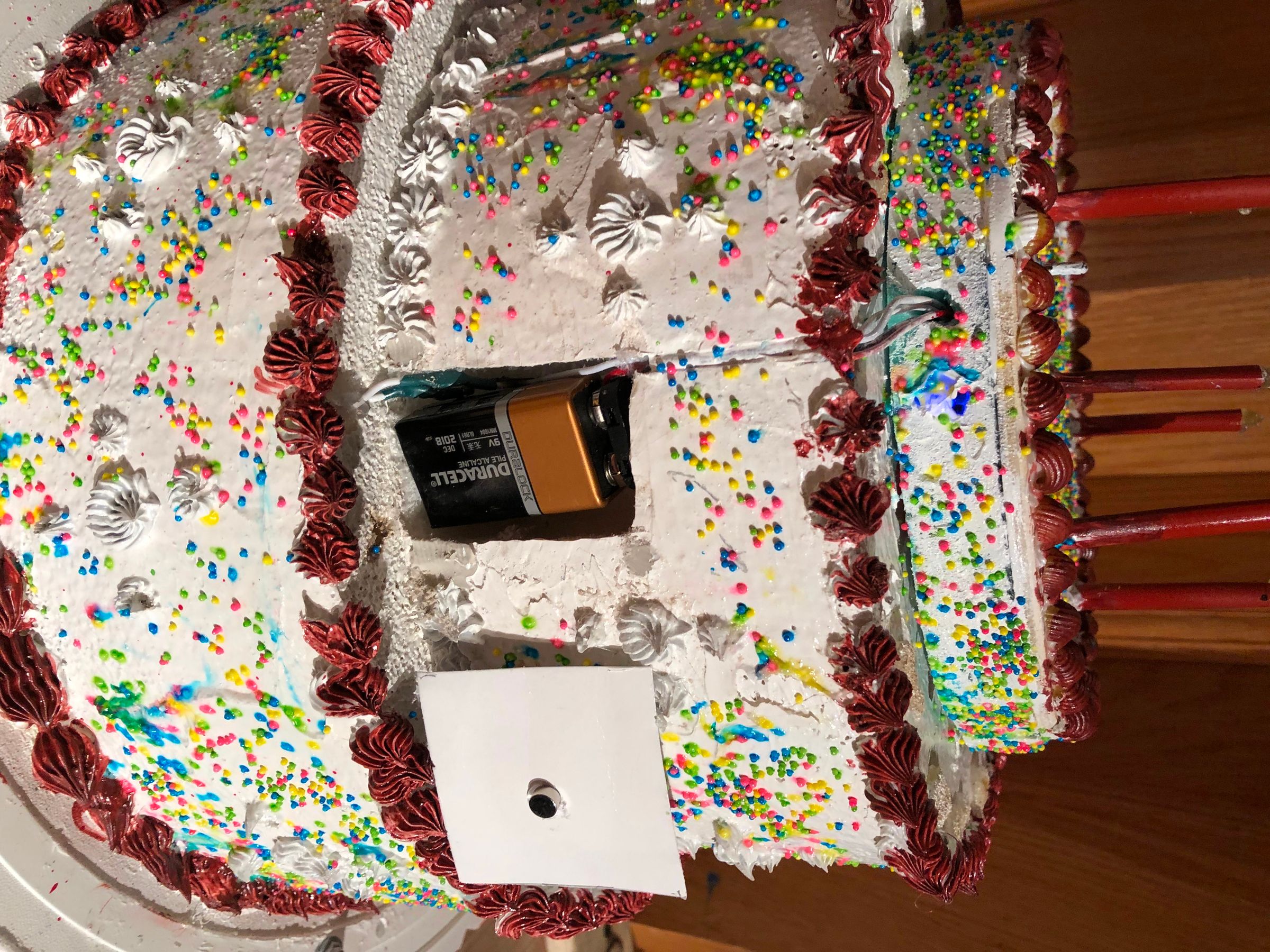 Realistic Flickering Candles for a Prop Cake : 18 Steps - Instructables