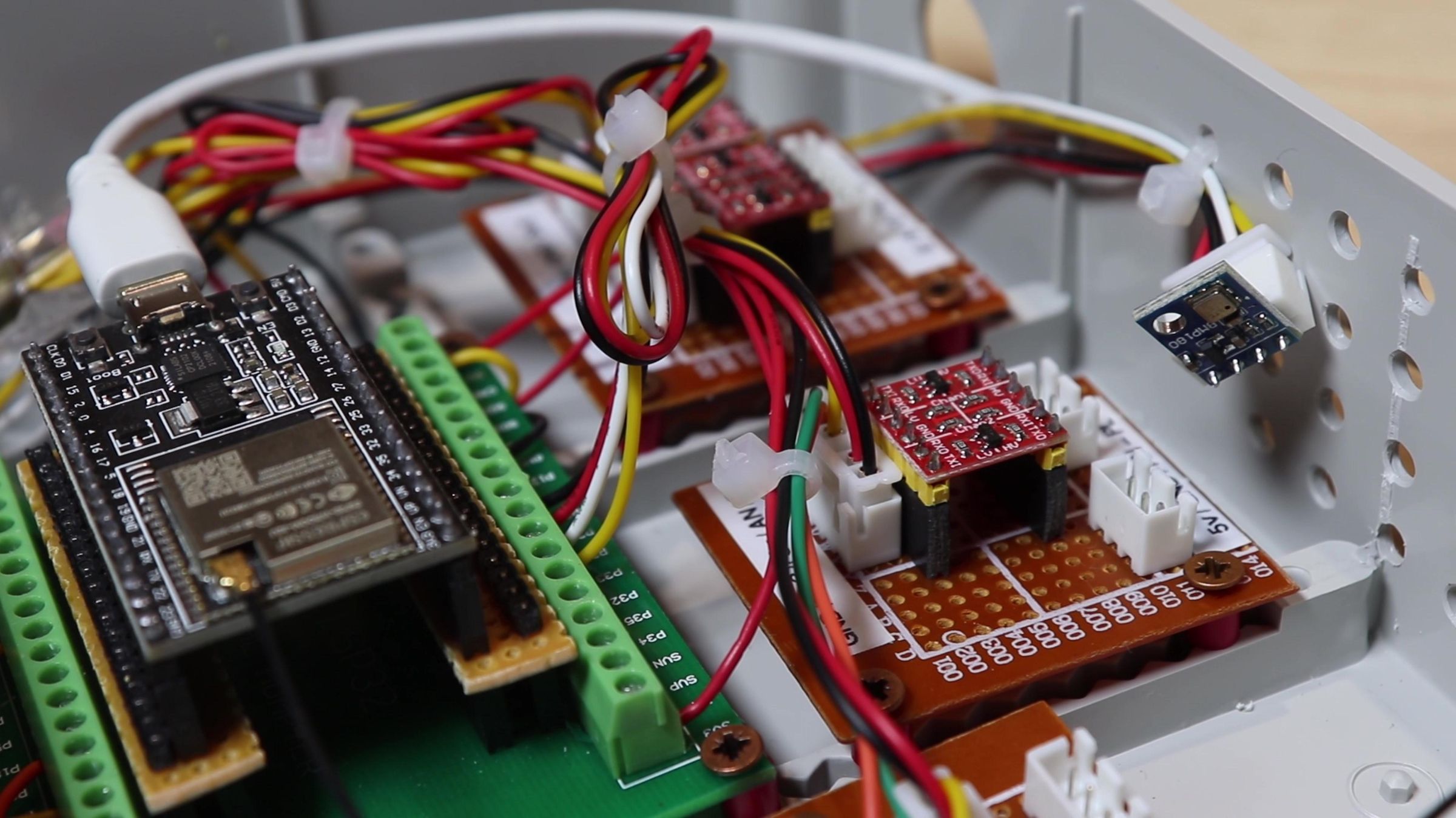 DIY Weather Station With ESP32 : 11 Steps (with Pictures) - Instructables