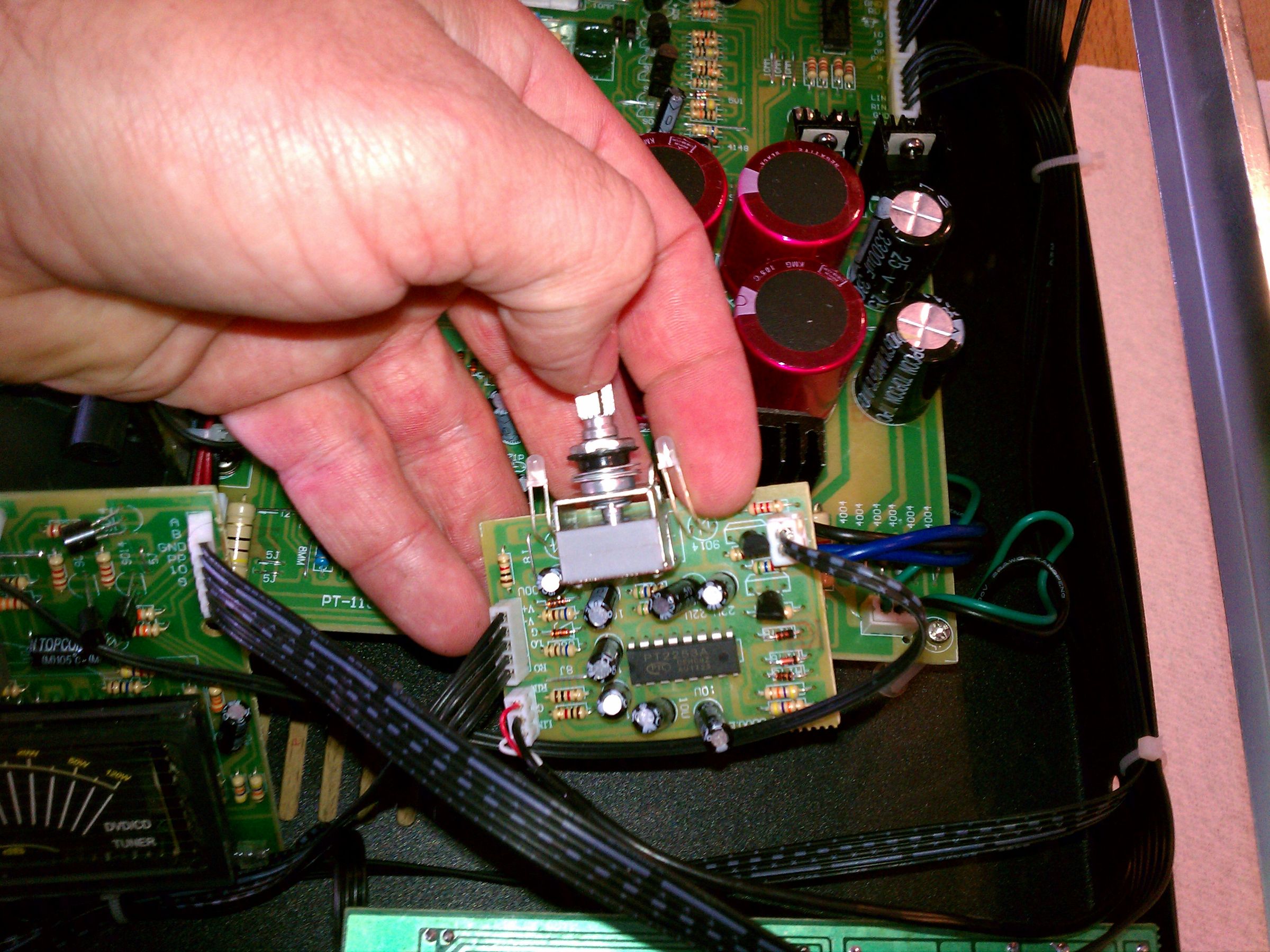 The ULTIMATE Diy Boombox! : 7 Steps (with Pictures) - Instructables