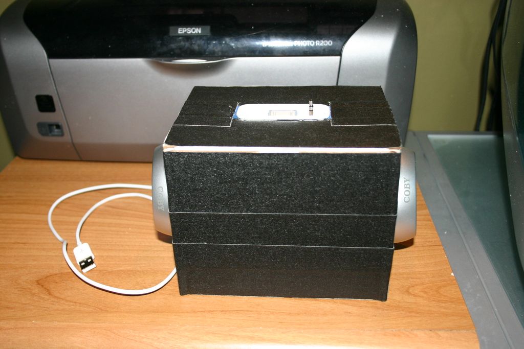 How to Create the Ultimate Ipod Touch DOCK! : 9 Steps - Instructables