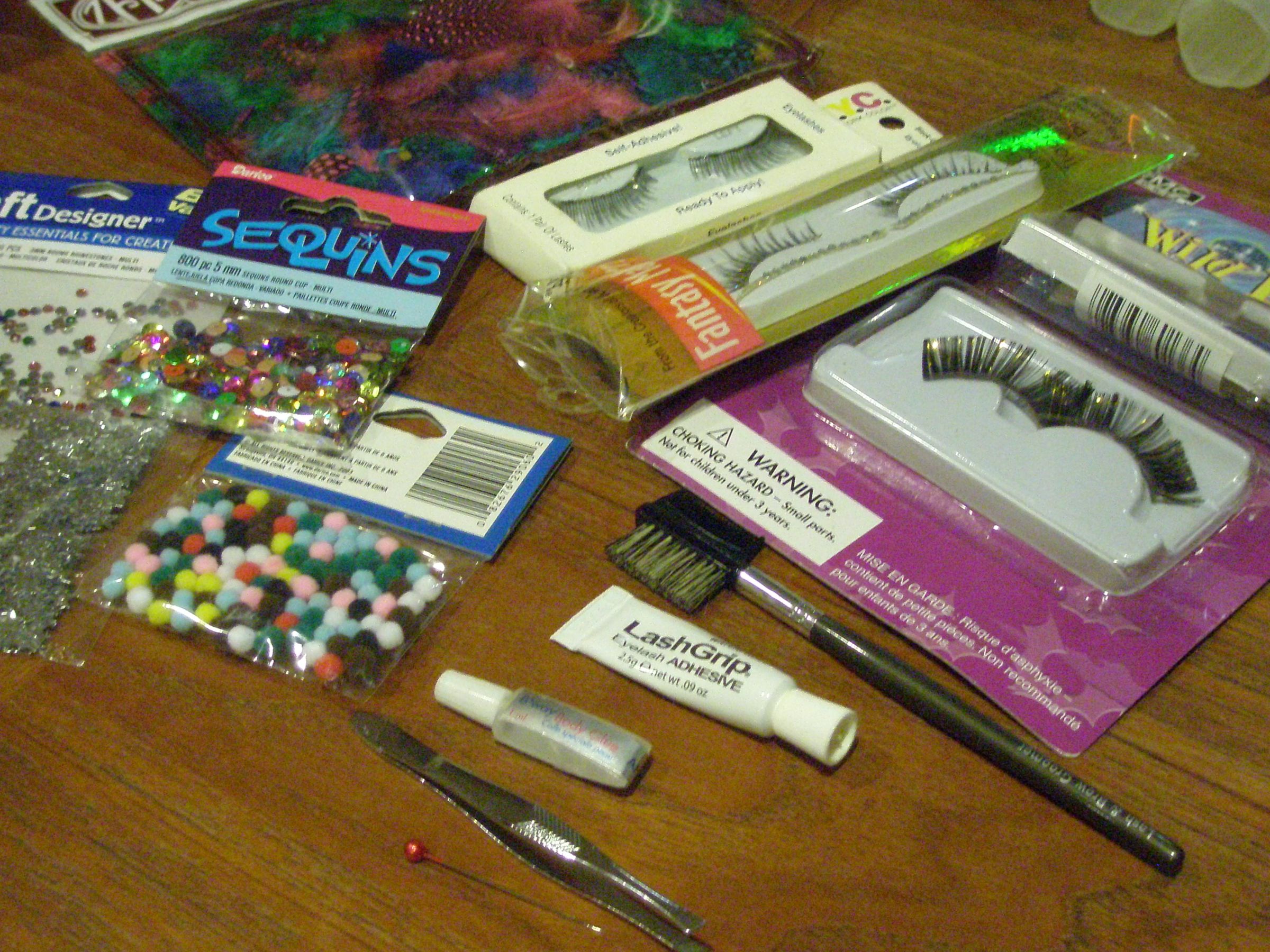 How to Make and Apply Your Own Novelty Eyelashes : 5 Steps - Instructables