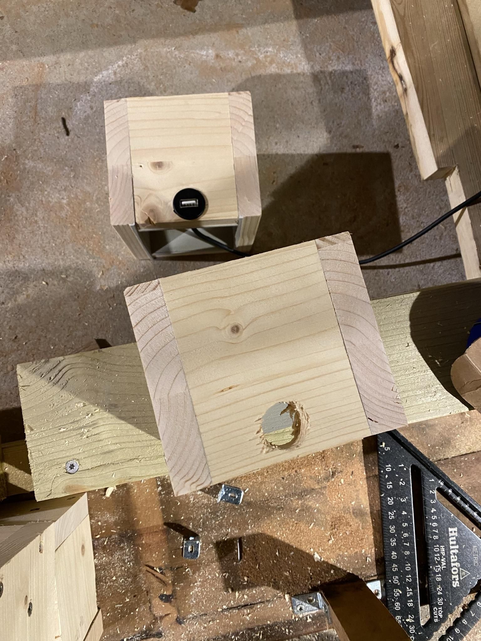 The Ultimate D&D Tabel : 9 Steps (with Pictures) - Instructables