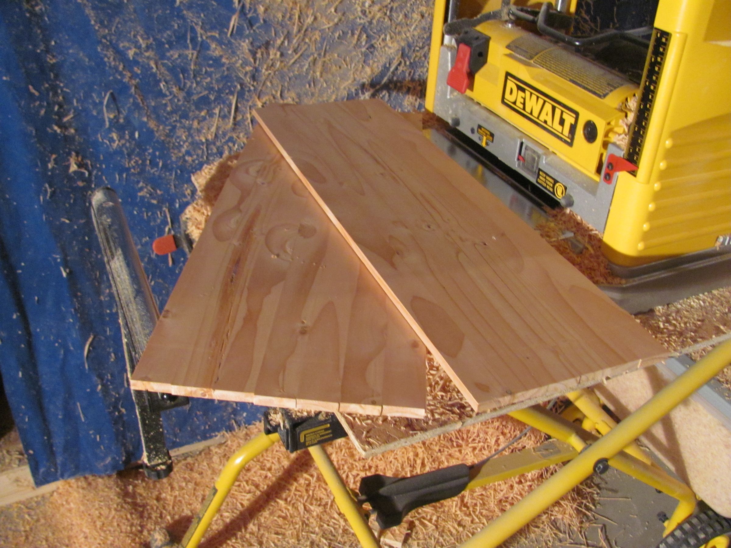 2x12 End Table With HDPE Knob : 12 Steps (with Pictures) - Instructables