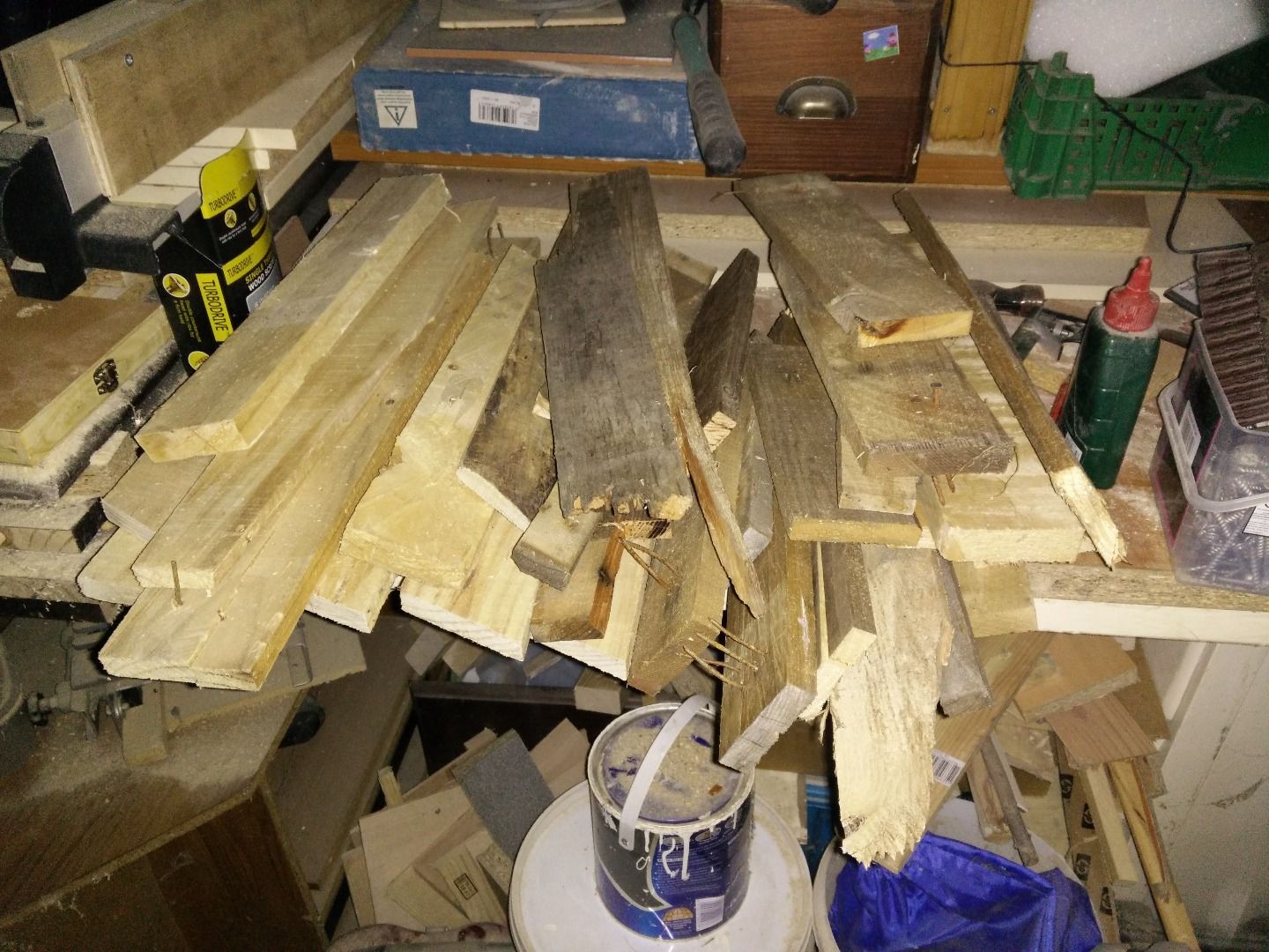 Kitchen Table (2x4 & Recycled Pallets) : 7 Steps (with Pictures ...