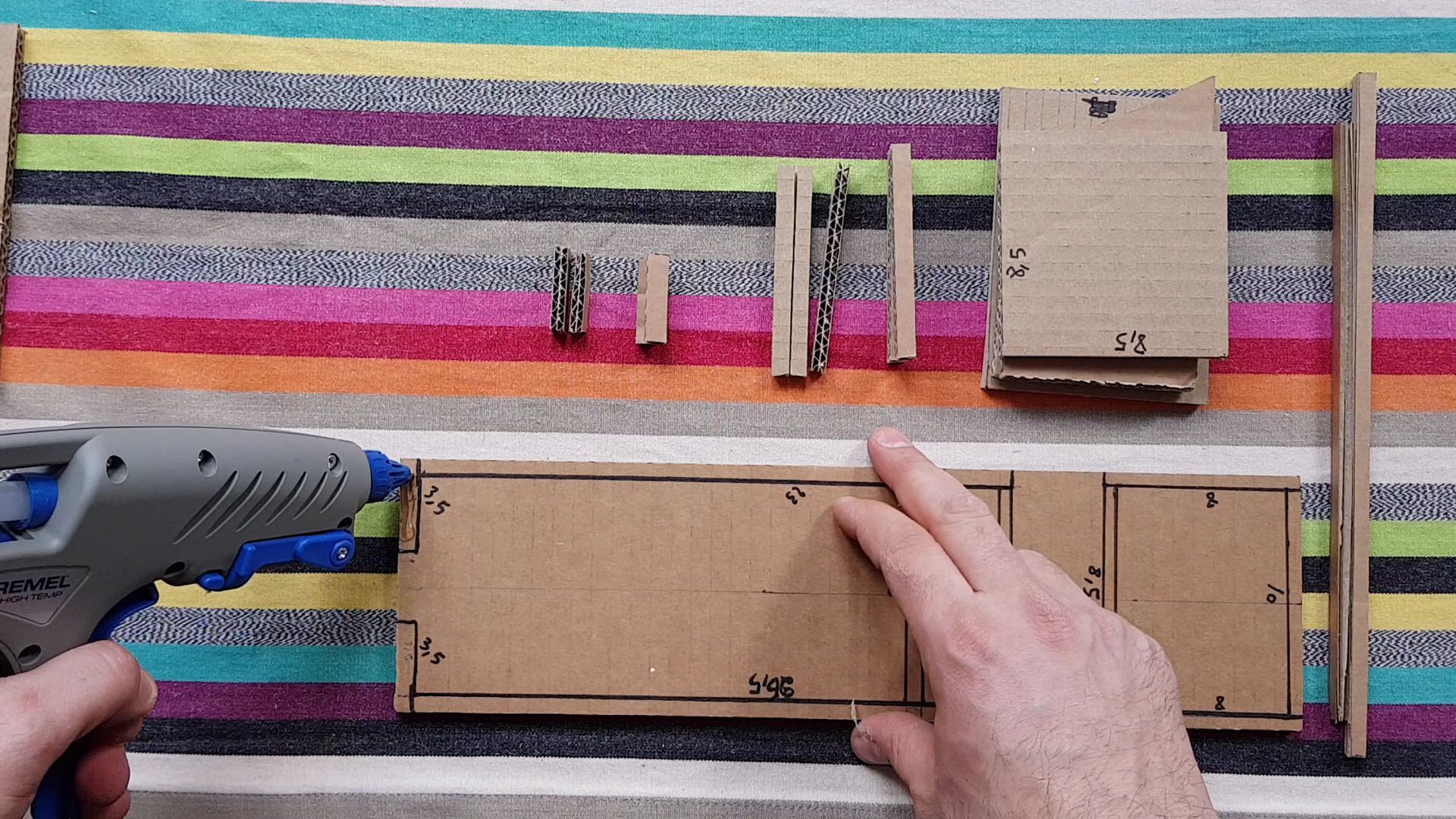 DIY Cardboard Glue Gun Stand : 6 Steps (with Pictures) - Instructables