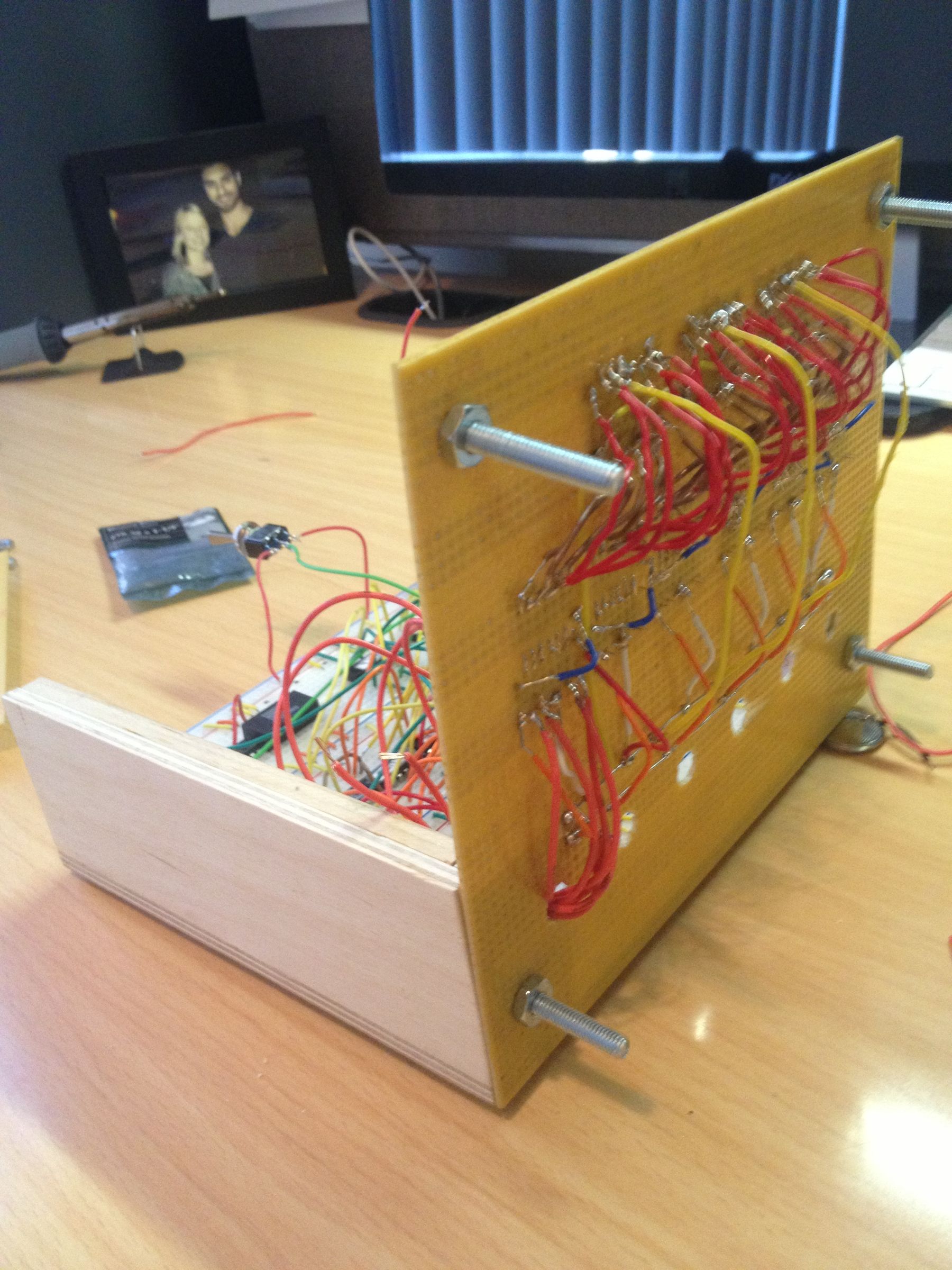 Homemade TTL Circuit 24-hour Digital Clock - Instructables