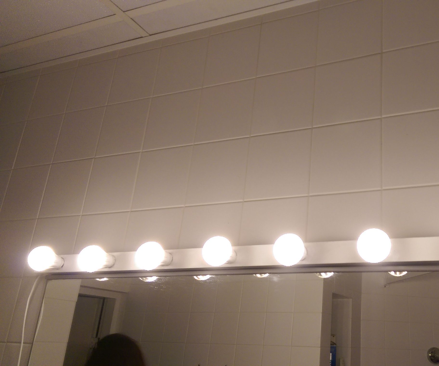 Backstage Mirror Light for Bathroom : 3 Steps - Instructables
